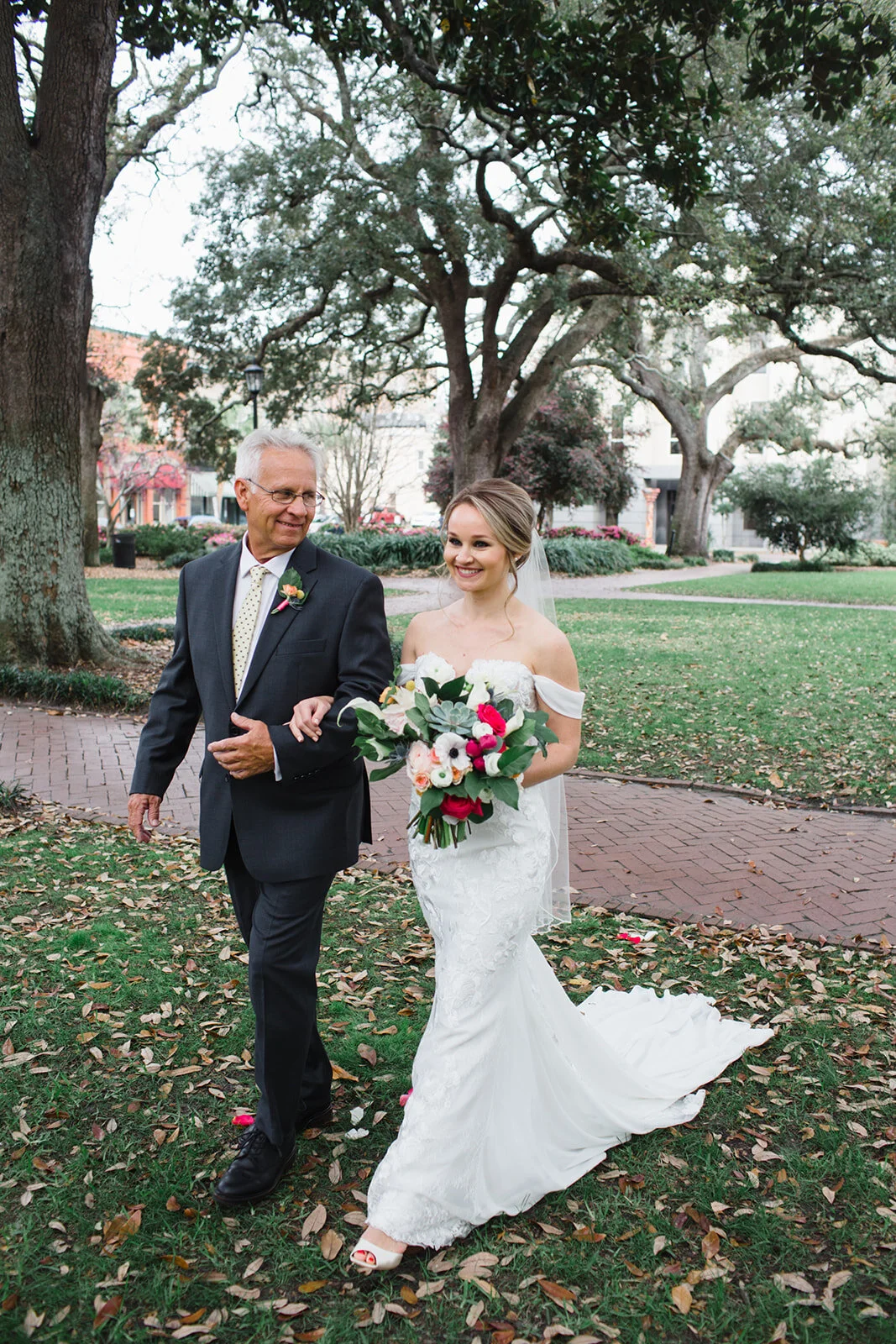 Ivory & Beau Florals: Kaitlin & Graham — Ivory & Beau