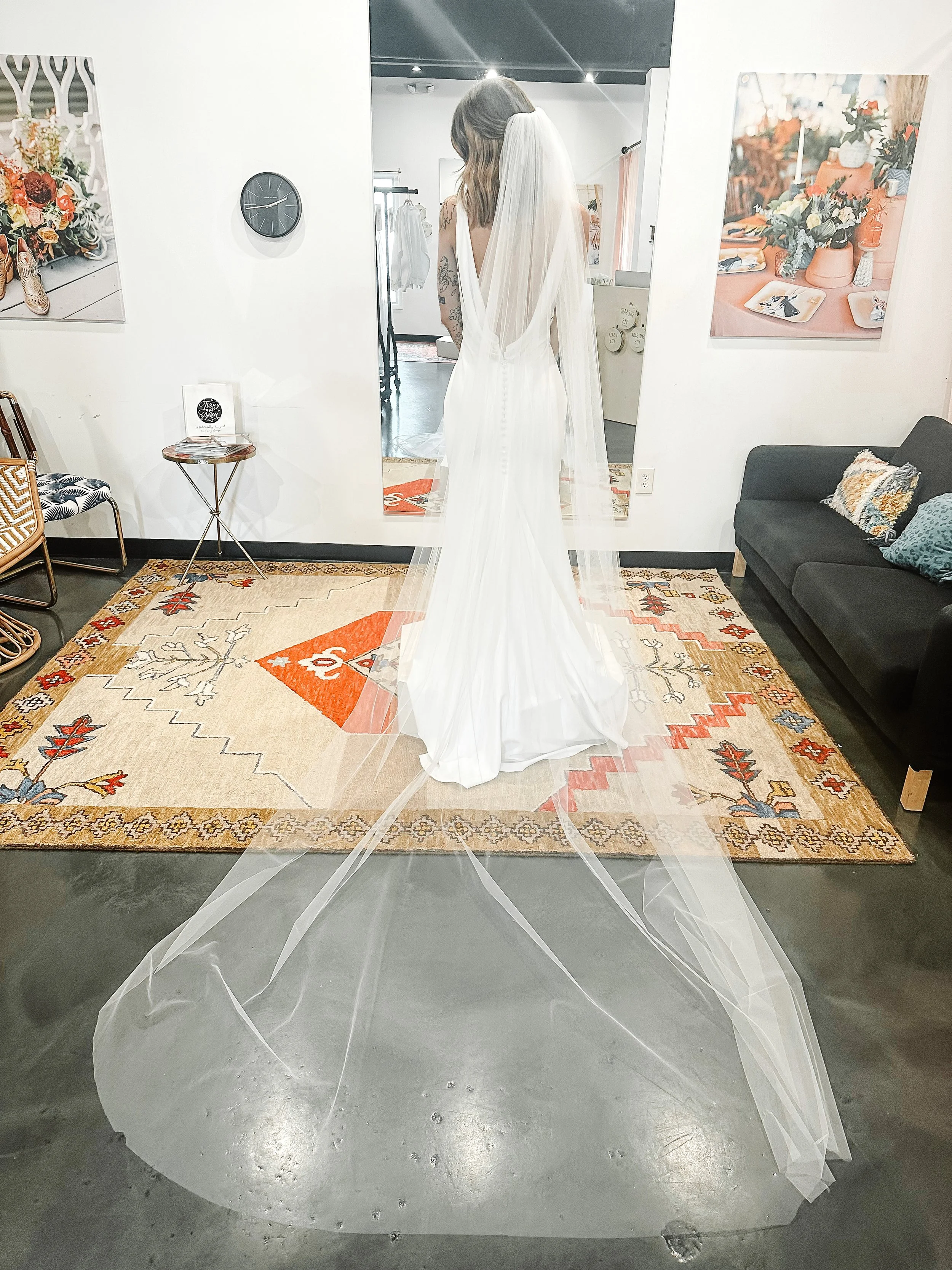 Bridal Accessories - Veils, Headpieces, Overskirts, Sleeves, Toppers ...