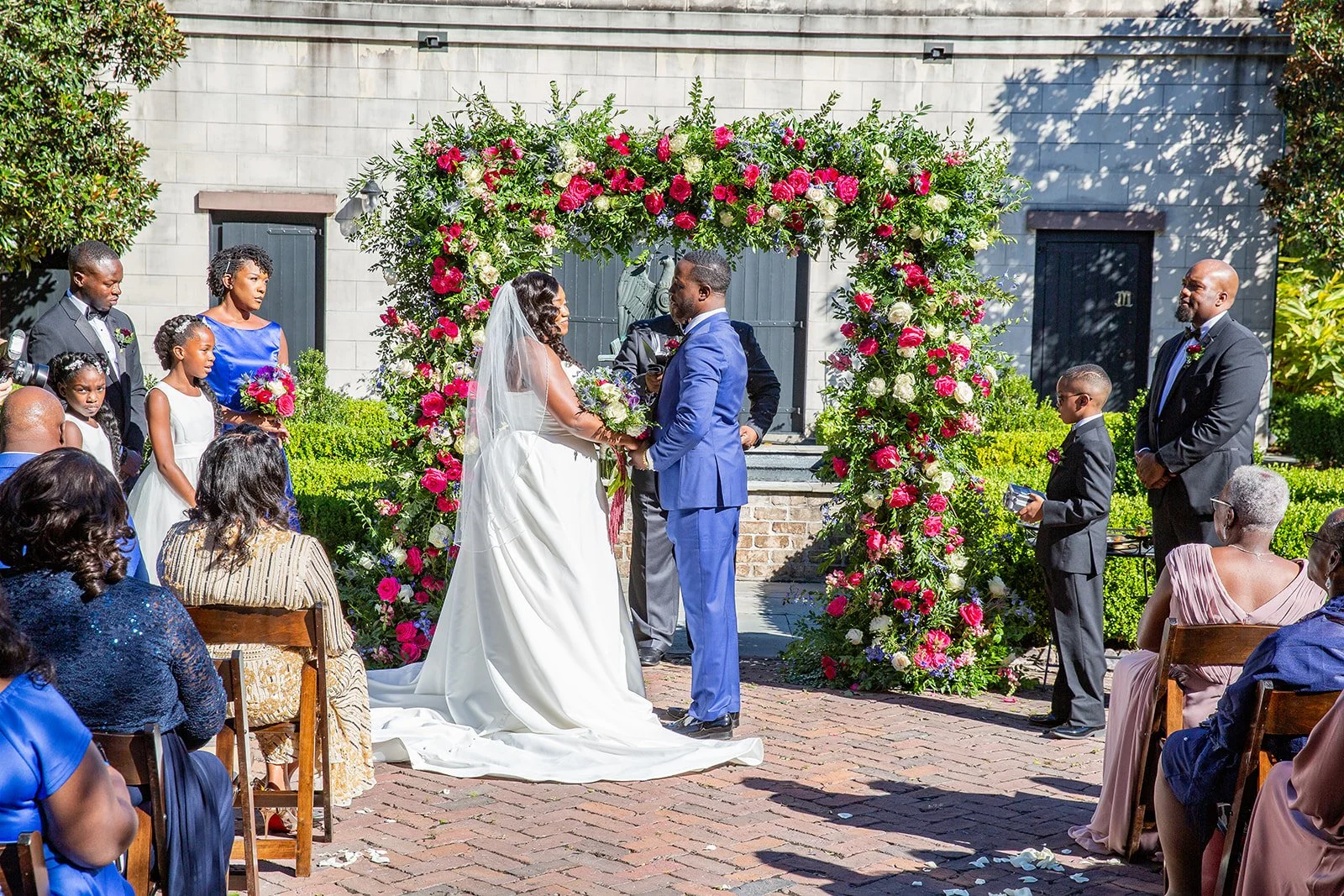 Vibrant Modern Florals for Shametra + Draper's Savannah Wedding at ...