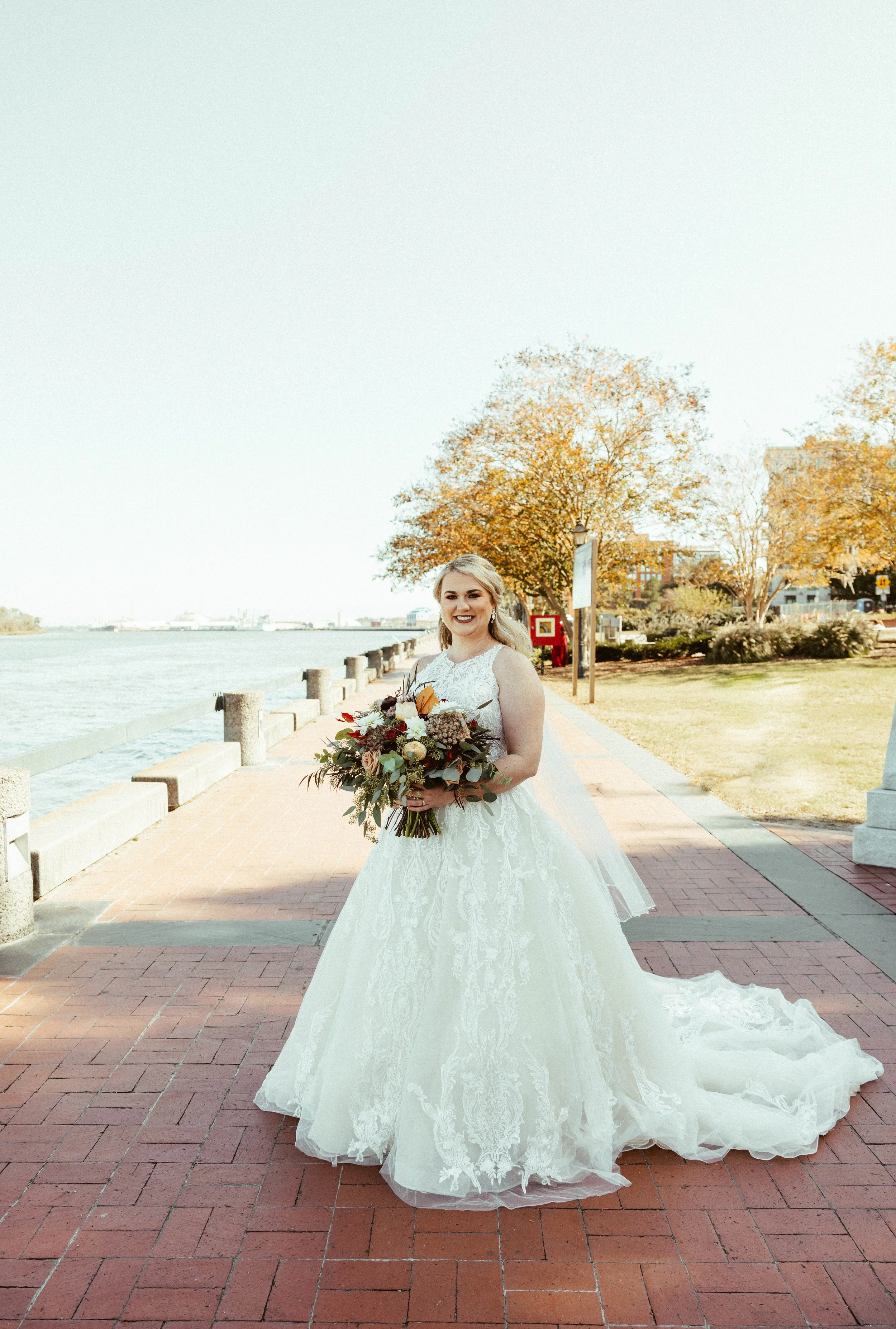 Ansley + Matthew's Romantic Autumn Wedding in Downtown Savannah, GA ...
