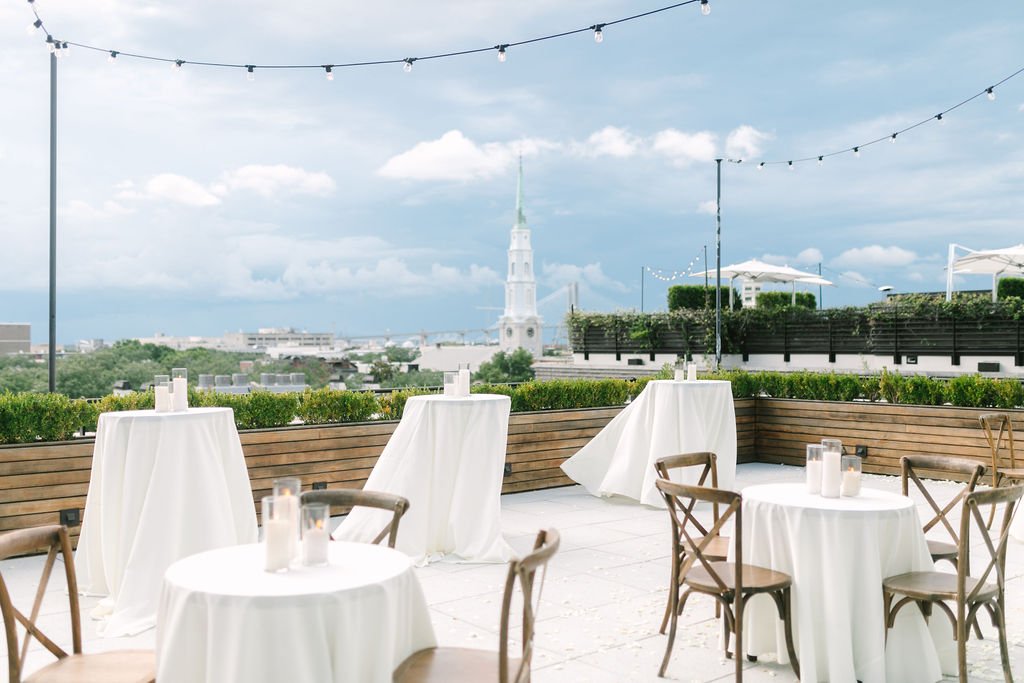An Organic Timeless Rooftop Wedding at the Perry Lane in Savannah, GA ...