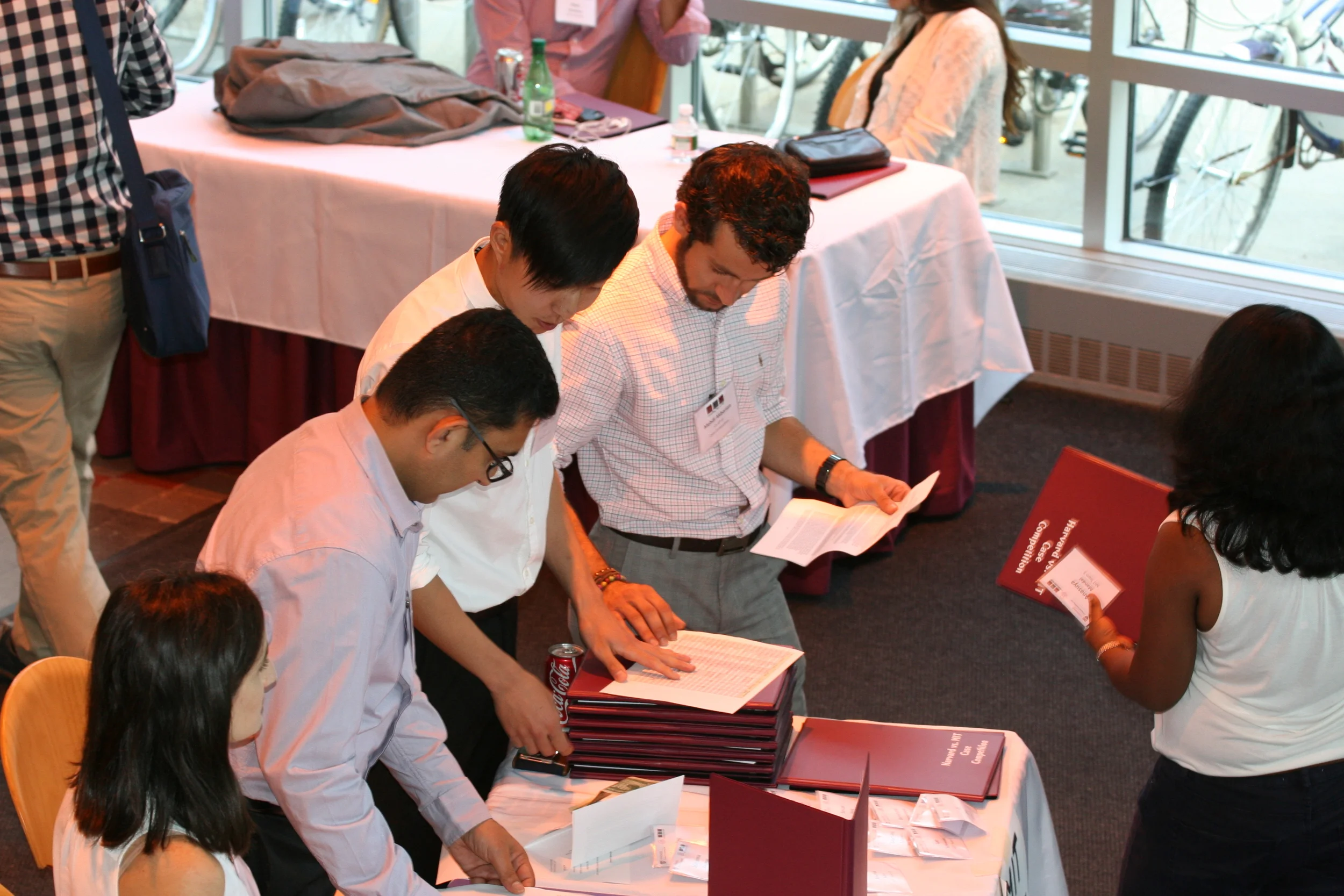 2015 Competition — Harvard / MIT Case Competition
