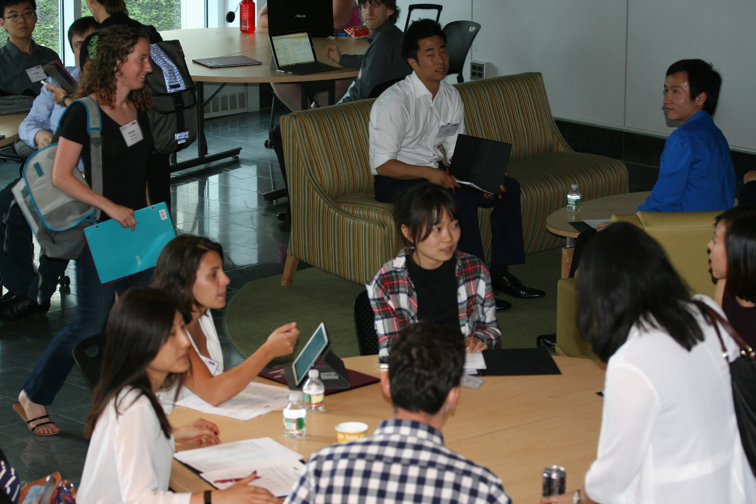 2015 Competition — Harvard / MIT Case Competition