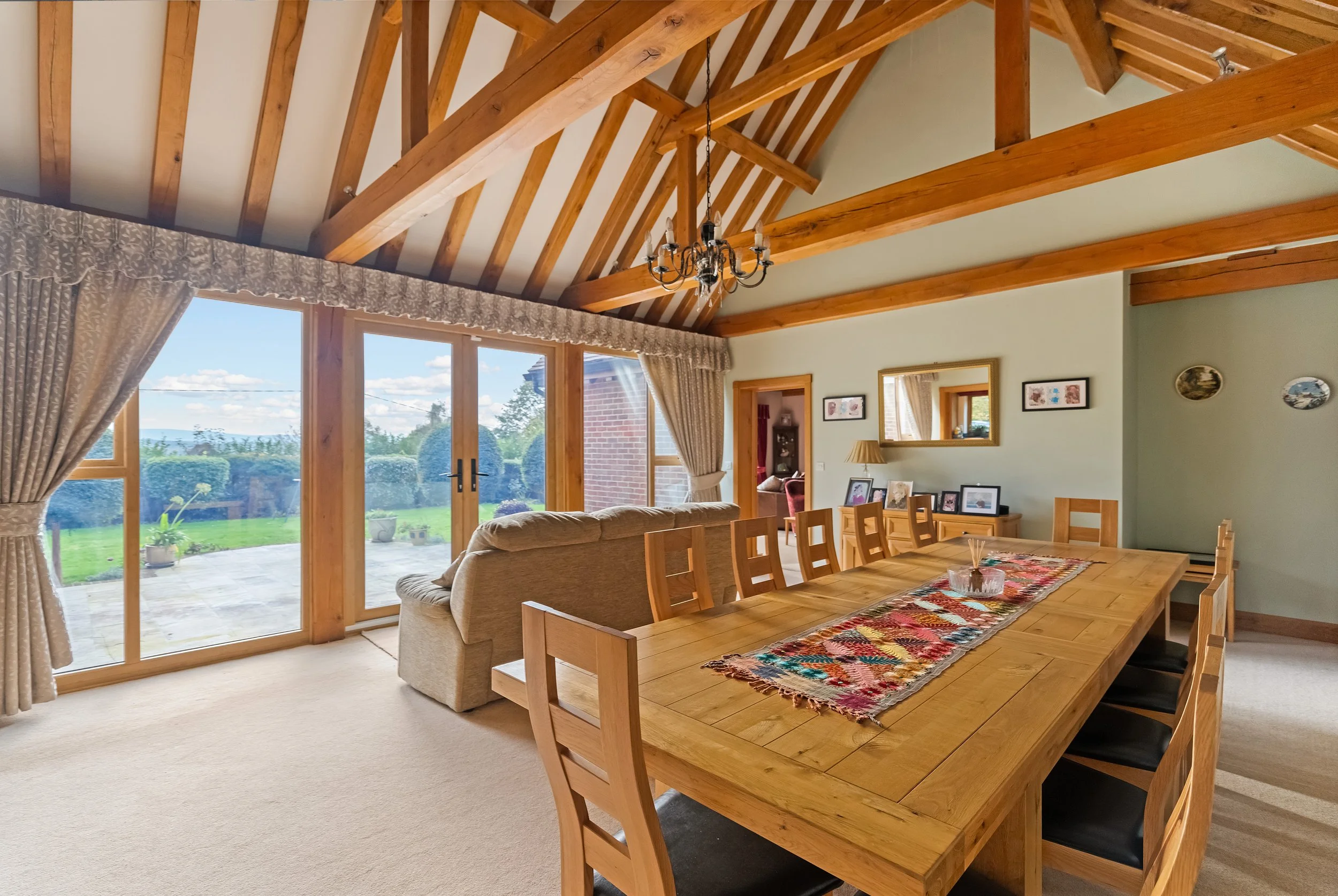 Chatt Estates — The Ragged Dog