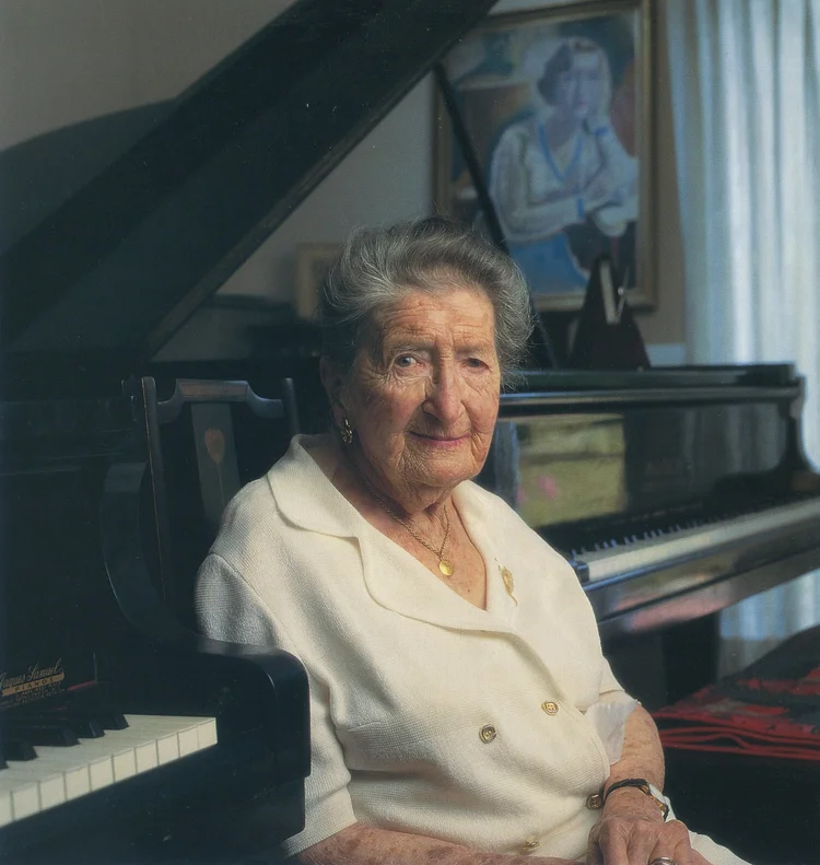 Madame Alice Carrad — Museum of Perth