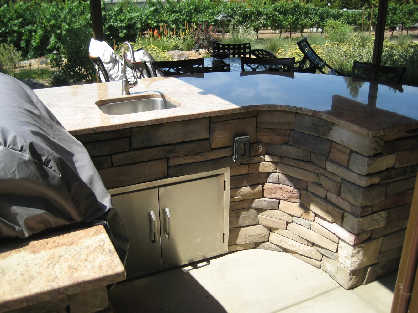 outdoor kitchens — Native Landscape Creations