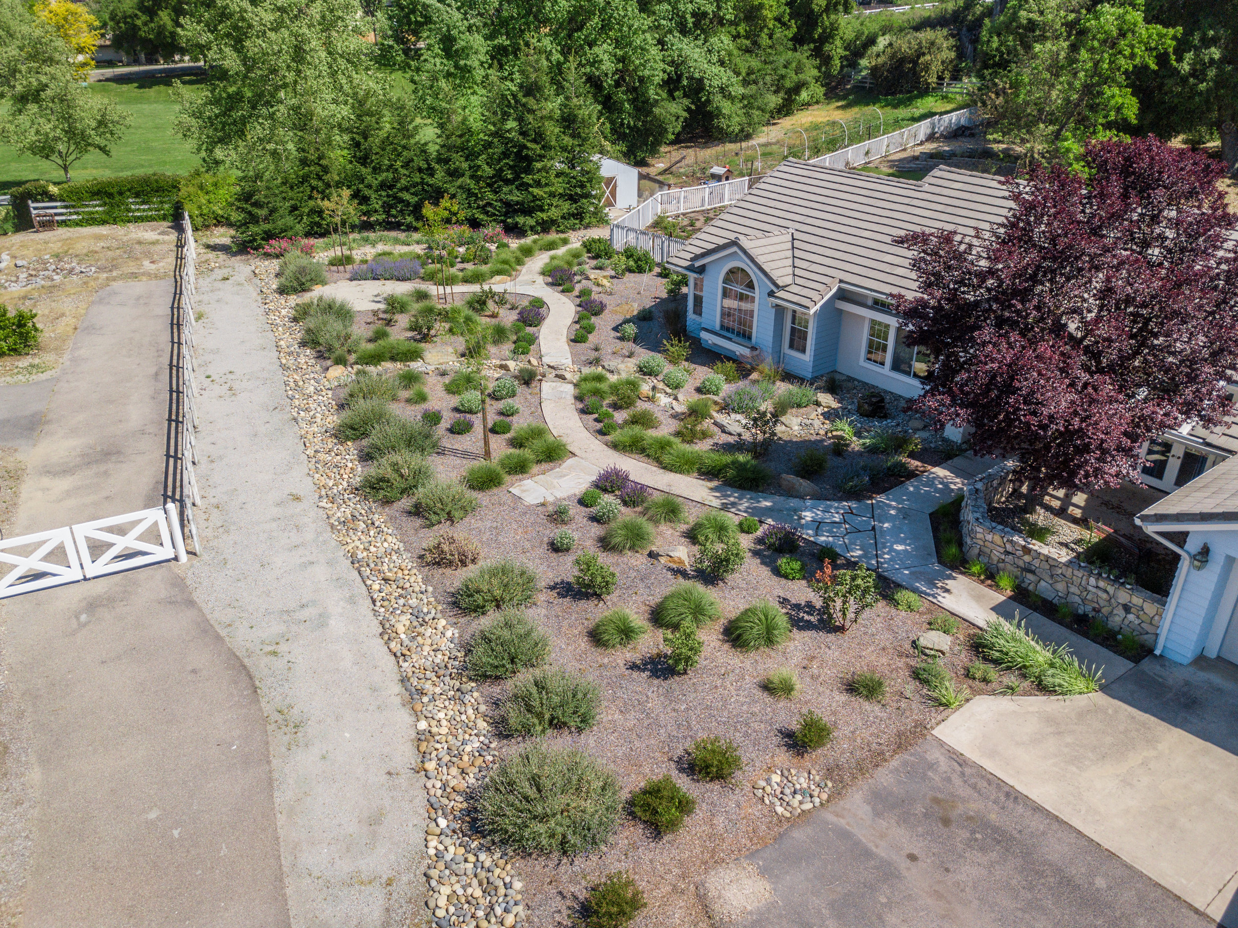 Earth-Pavers — Native Landscape Creations