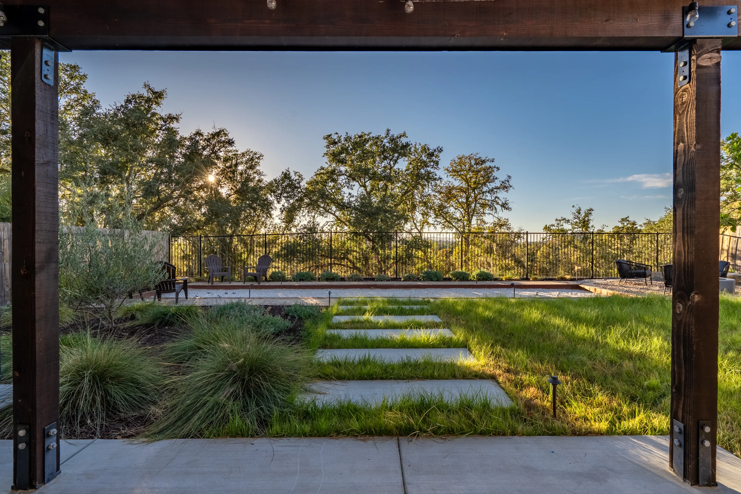 Earth-Pavers — Native Landscape Creations