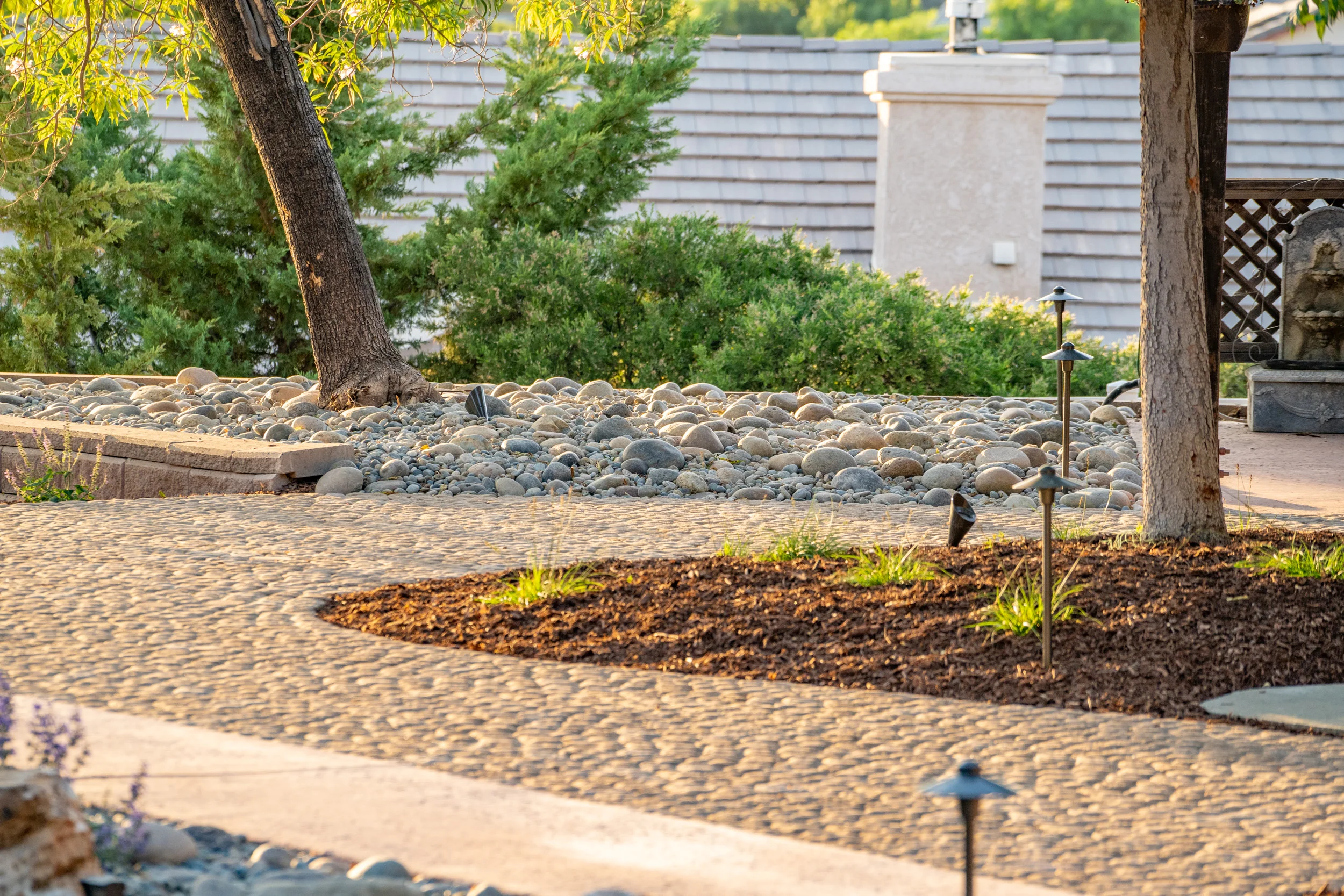 Earth-Pavers — Native Landscape Creations