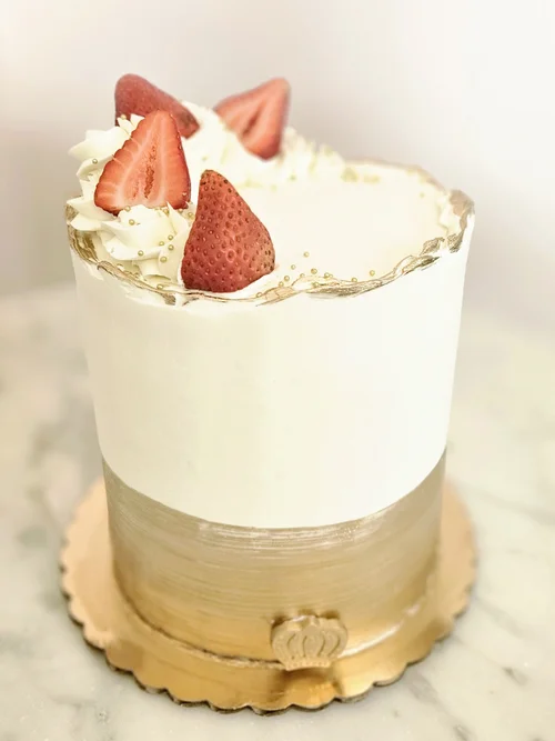 Signature Cake Designs — Triple Crown Bakery