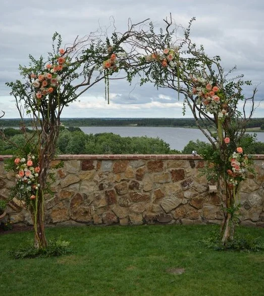 Tree Table Centerpieces or Branches Structures — Raining Roses ...