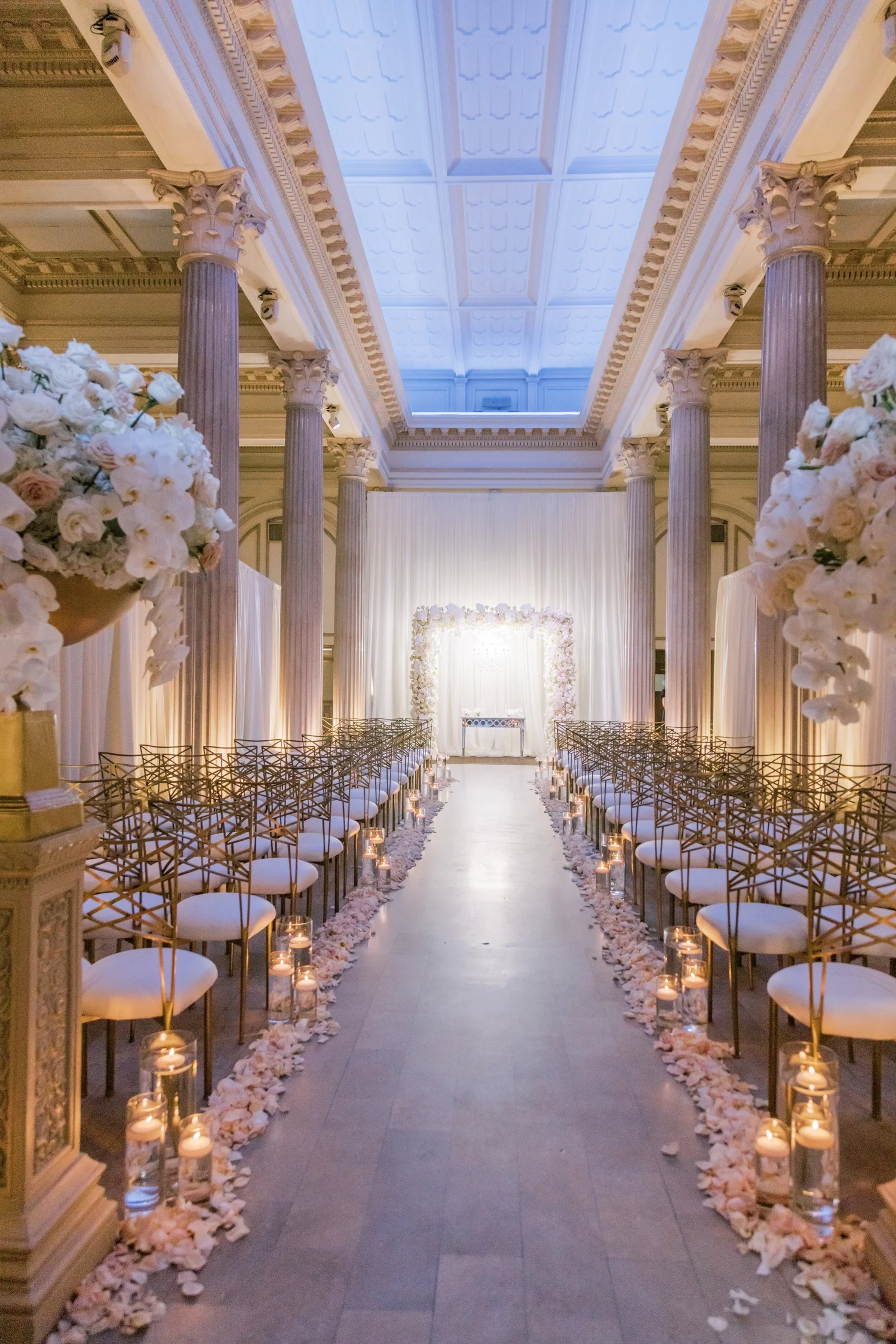 Luxury Floral & Event Design in Orlando | Raining Roses Productions