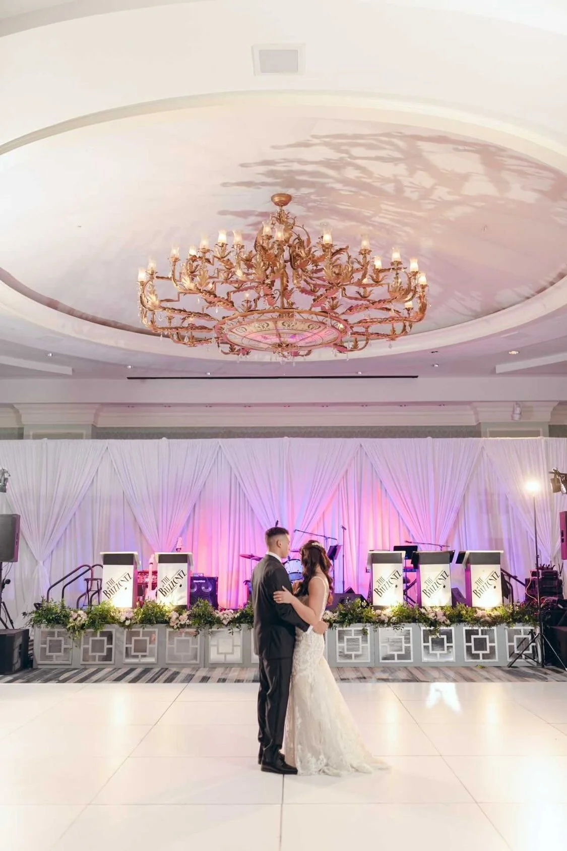 Luxury Floral & Event Design in Orlando | Raining Roses Productions