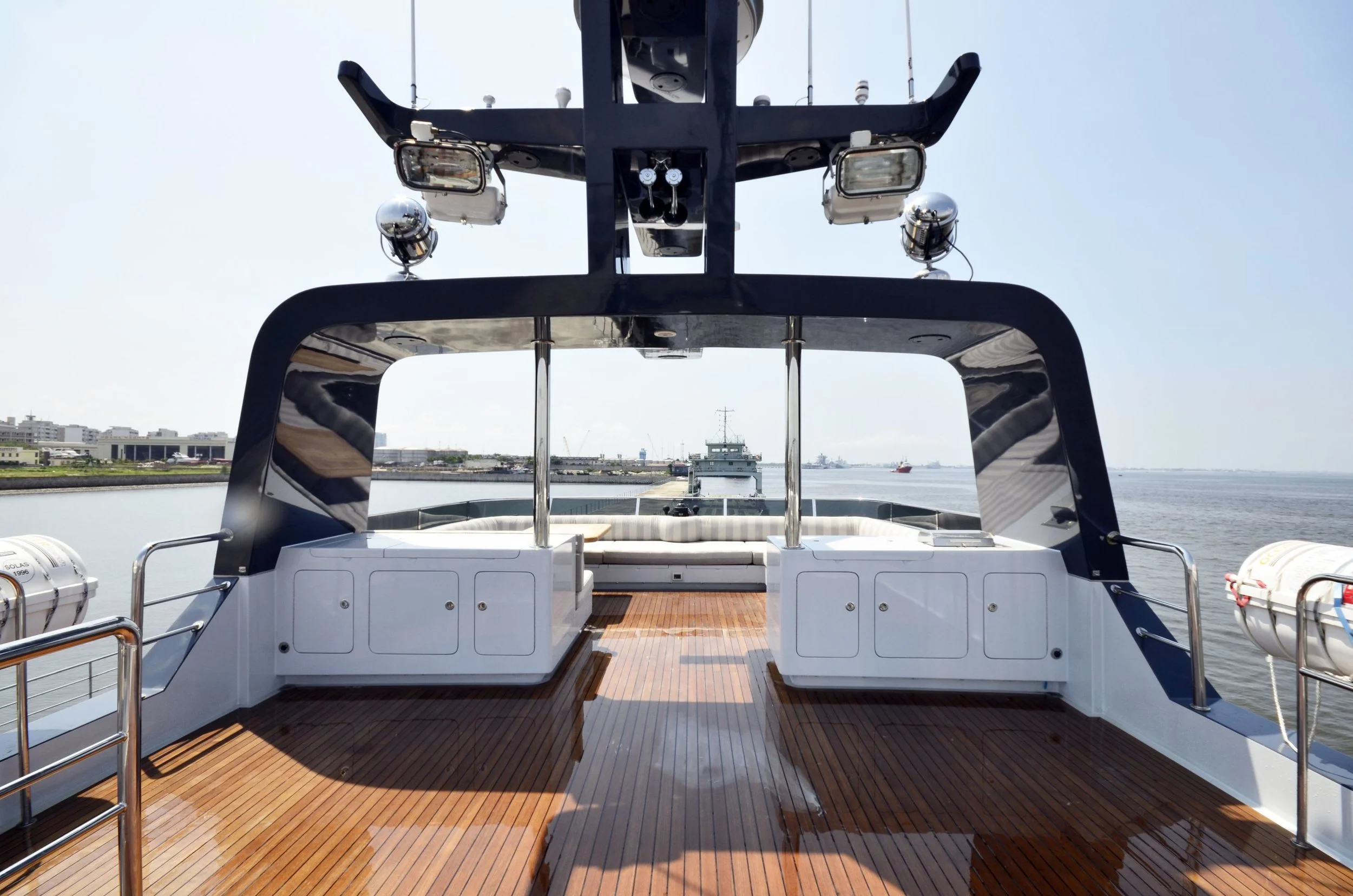 Bering Yachts B80 — SABDES Yacht Design