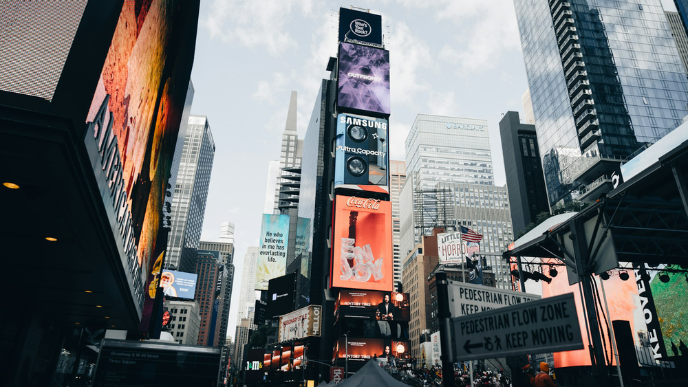 Billboard vs. Digital Advertising: Do Billboards Deserve Your Marketing ...
