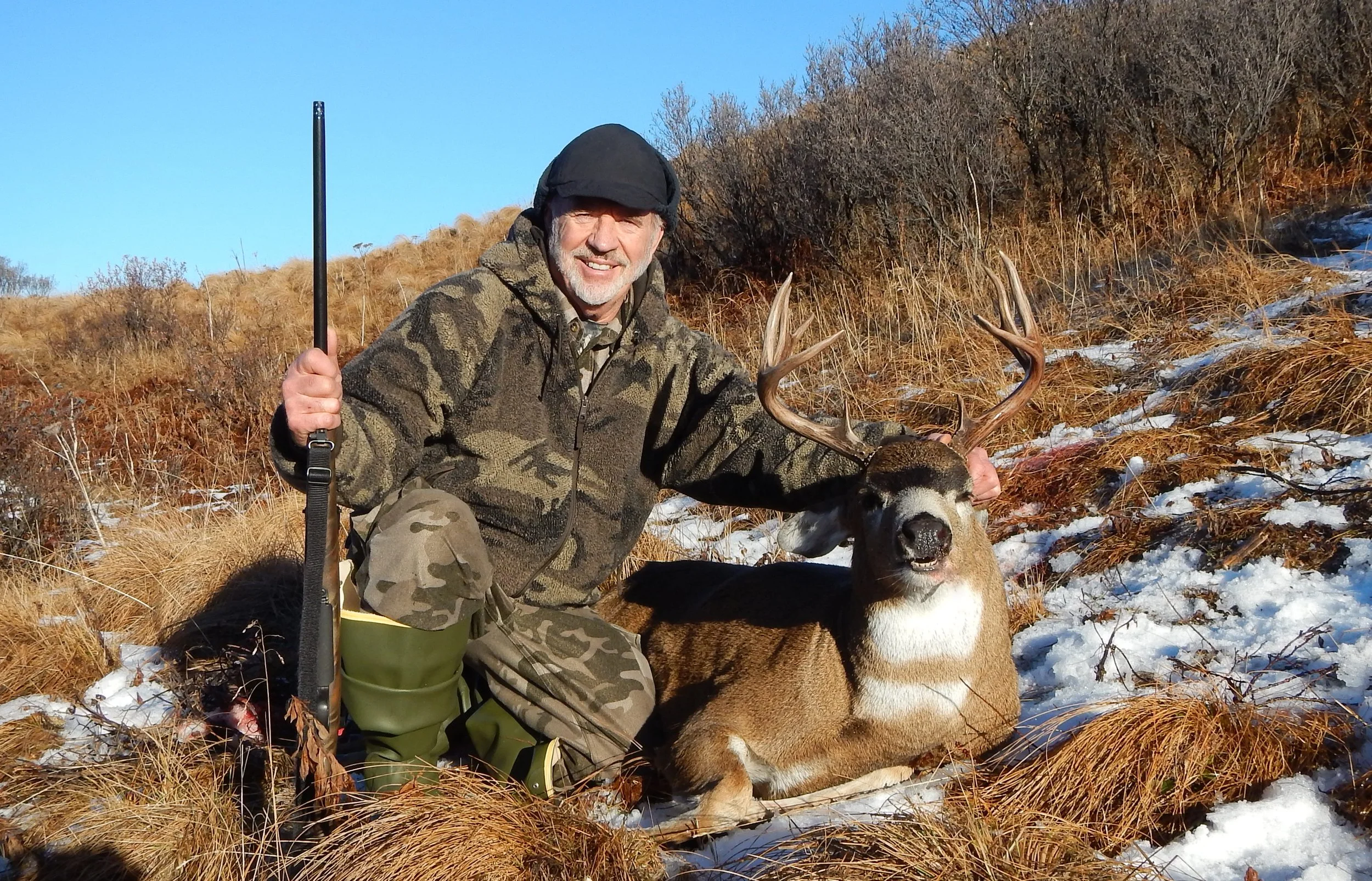 Trophy HunterMy Hunting StoriesHunting Adventures with Roger Morris