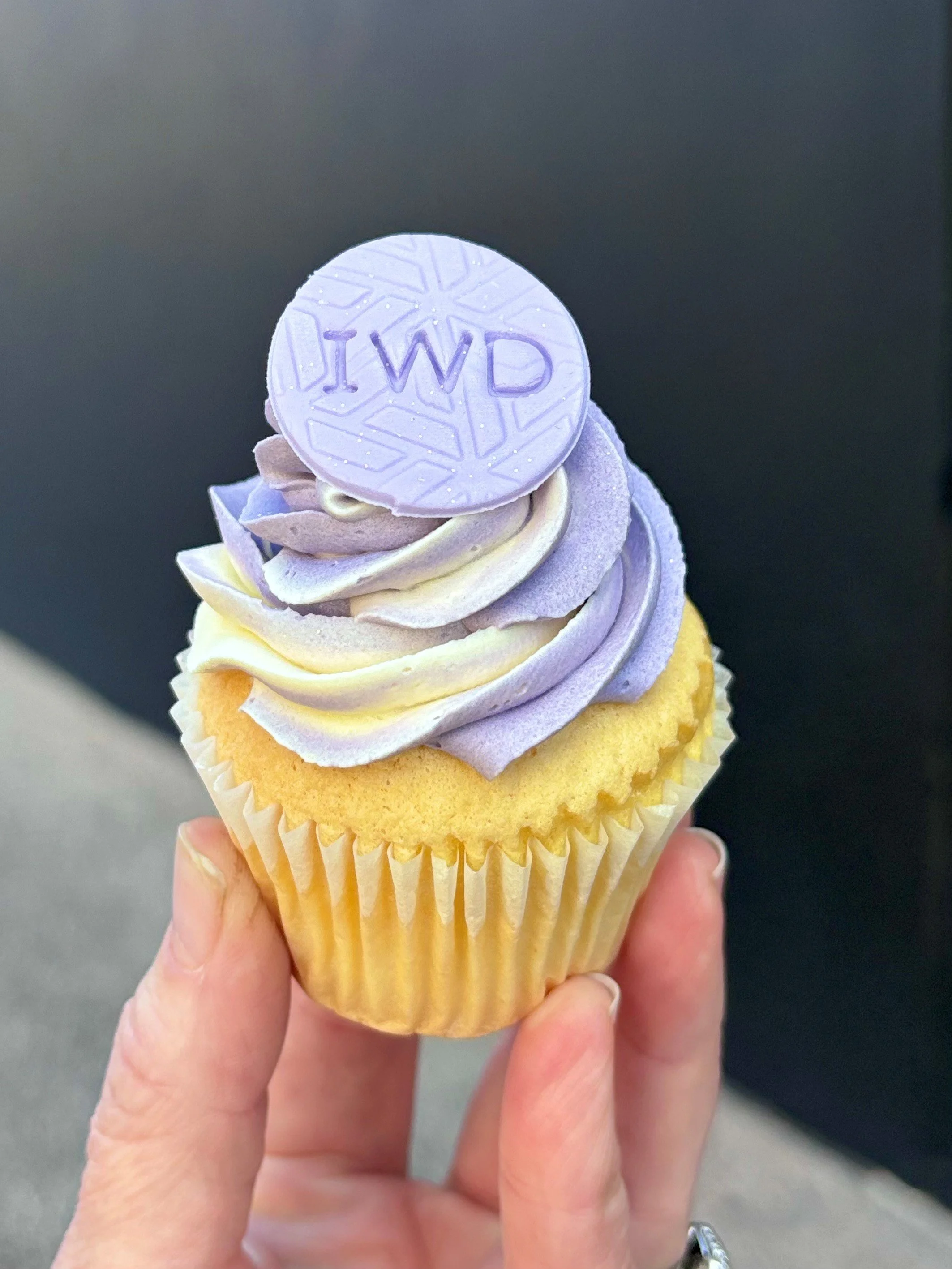 Vanilla Pod Specialty Cakes Online Shop — Vanilla Pod