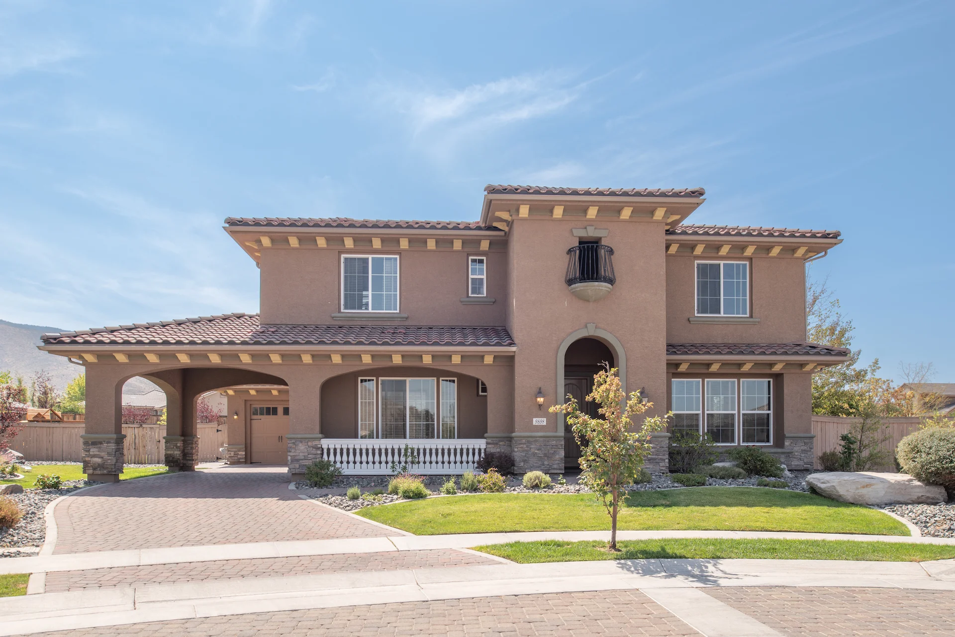 Damonte Ranch (Saddle Ridge) — Ken and Alicia Lund