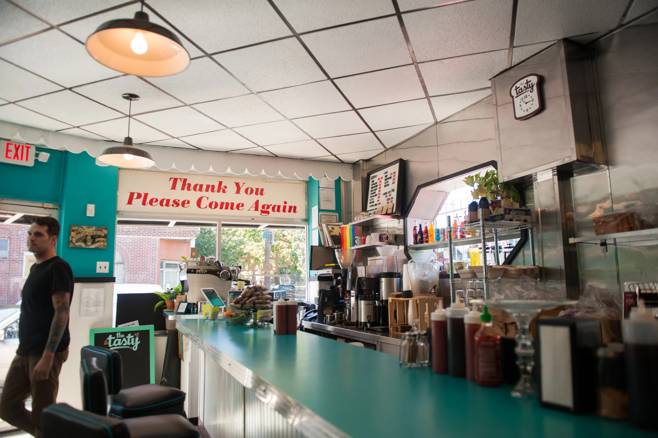 PASSYUNK SQUARE — Philly Home Girls