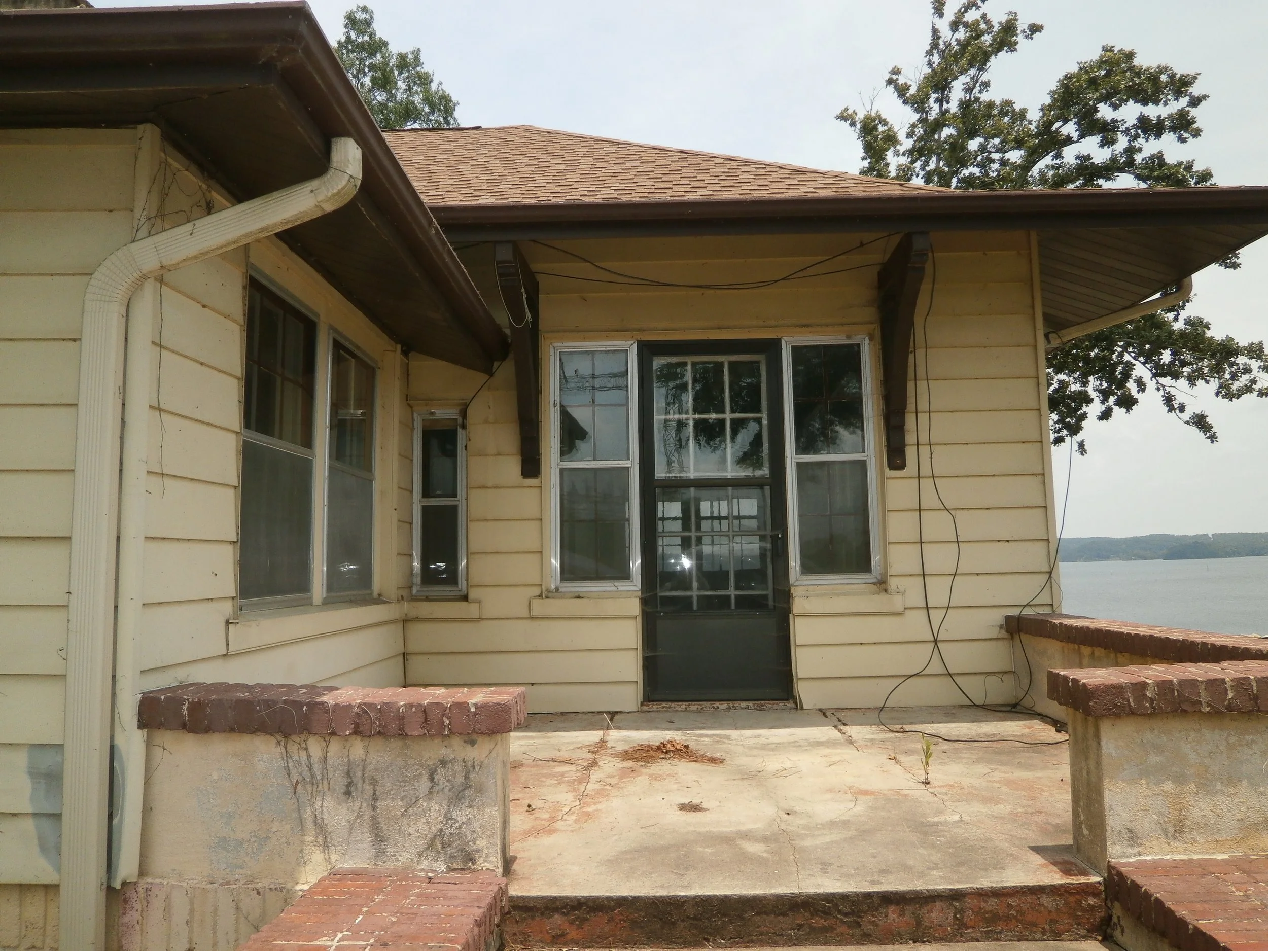 Lay Dam Houses — Birchfield Penuel Architects