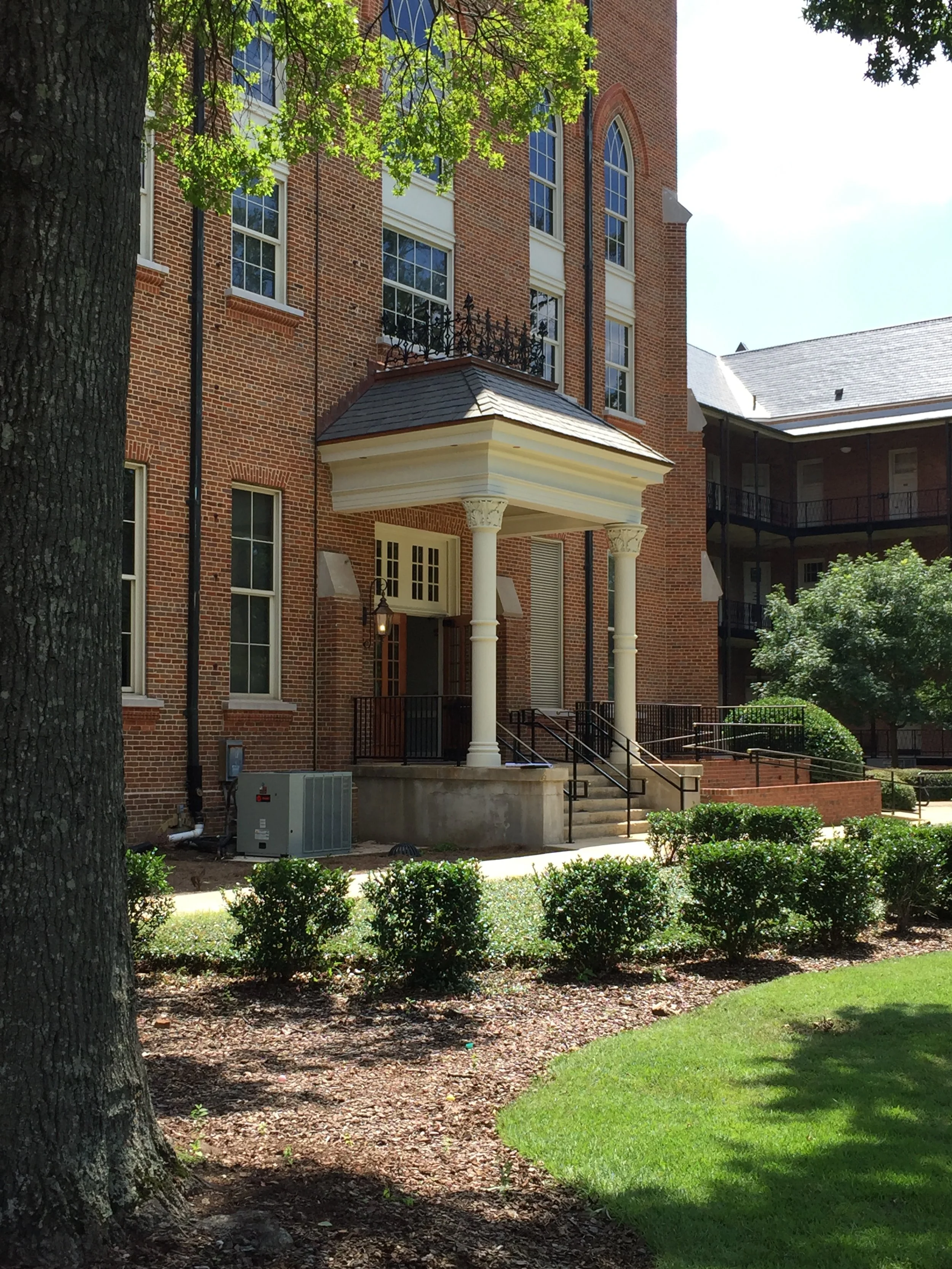University of Alabama Clark Hall — Birchfield Penuel Architects
