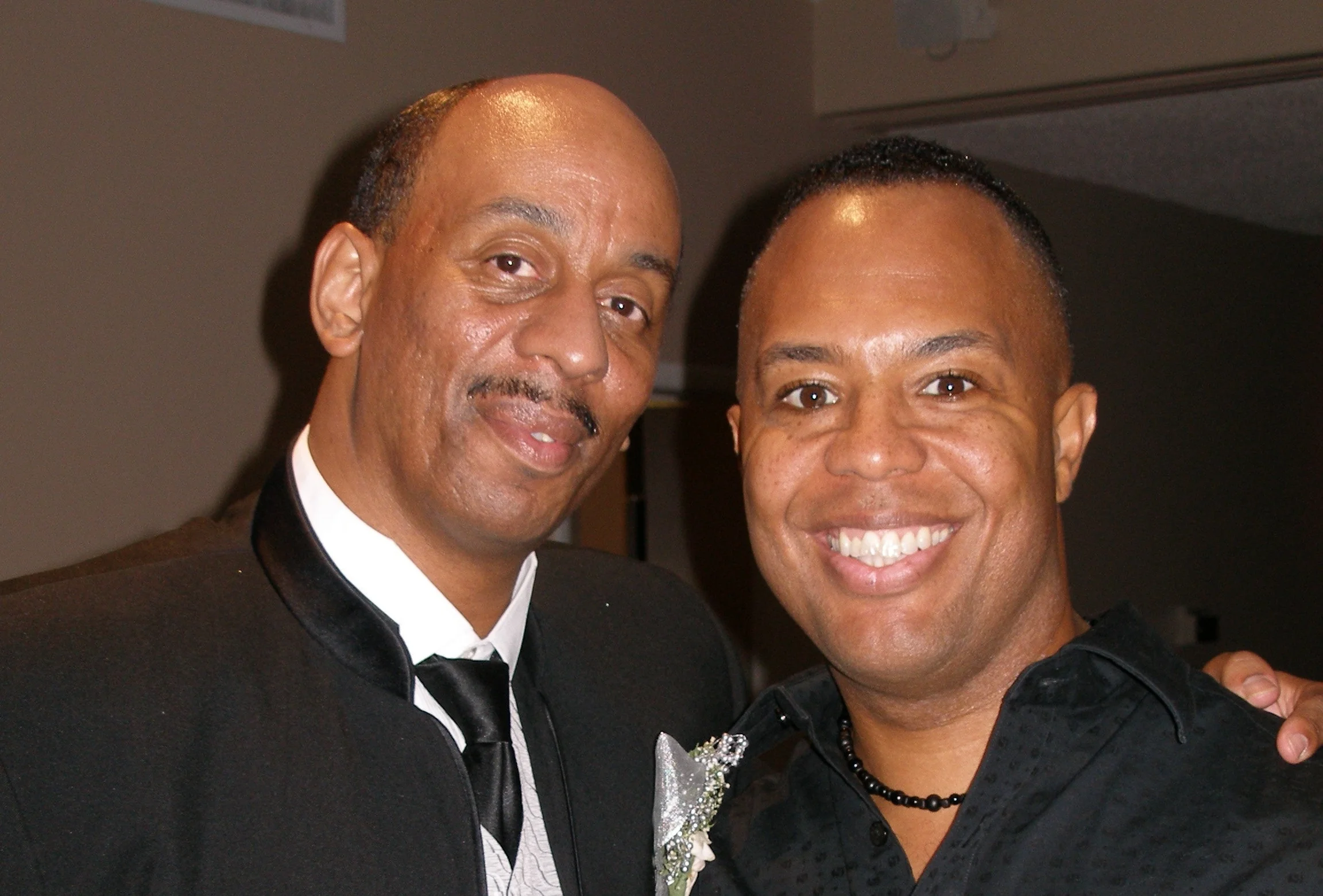 Keith Robertson — Keith Robertson