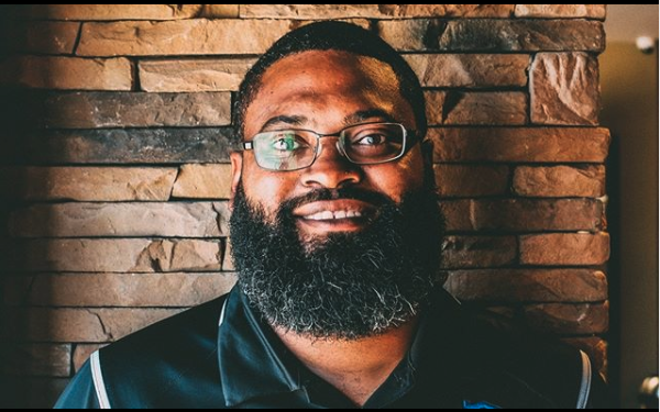 Stephen Houghtaling's Instagram, Twitter & Facebook on IDCrawl