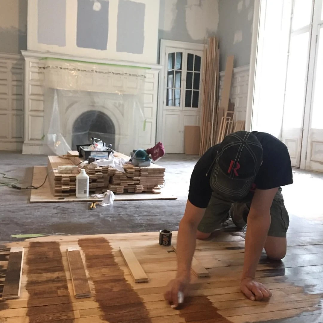 About Us — Redstone Groupe Inc