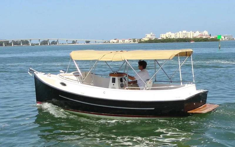 Com-Pac — Seacraft