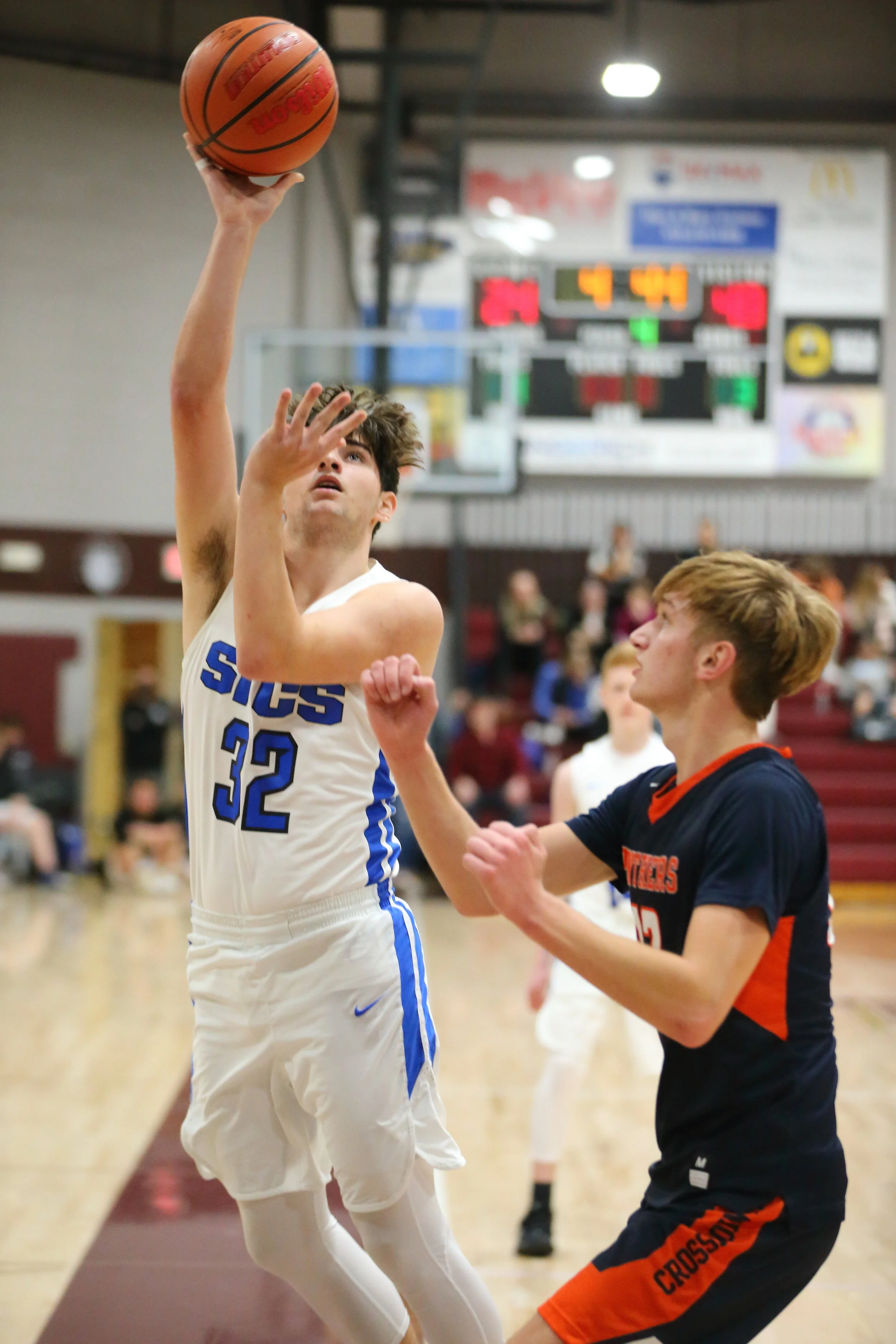 Basketball — SFCS