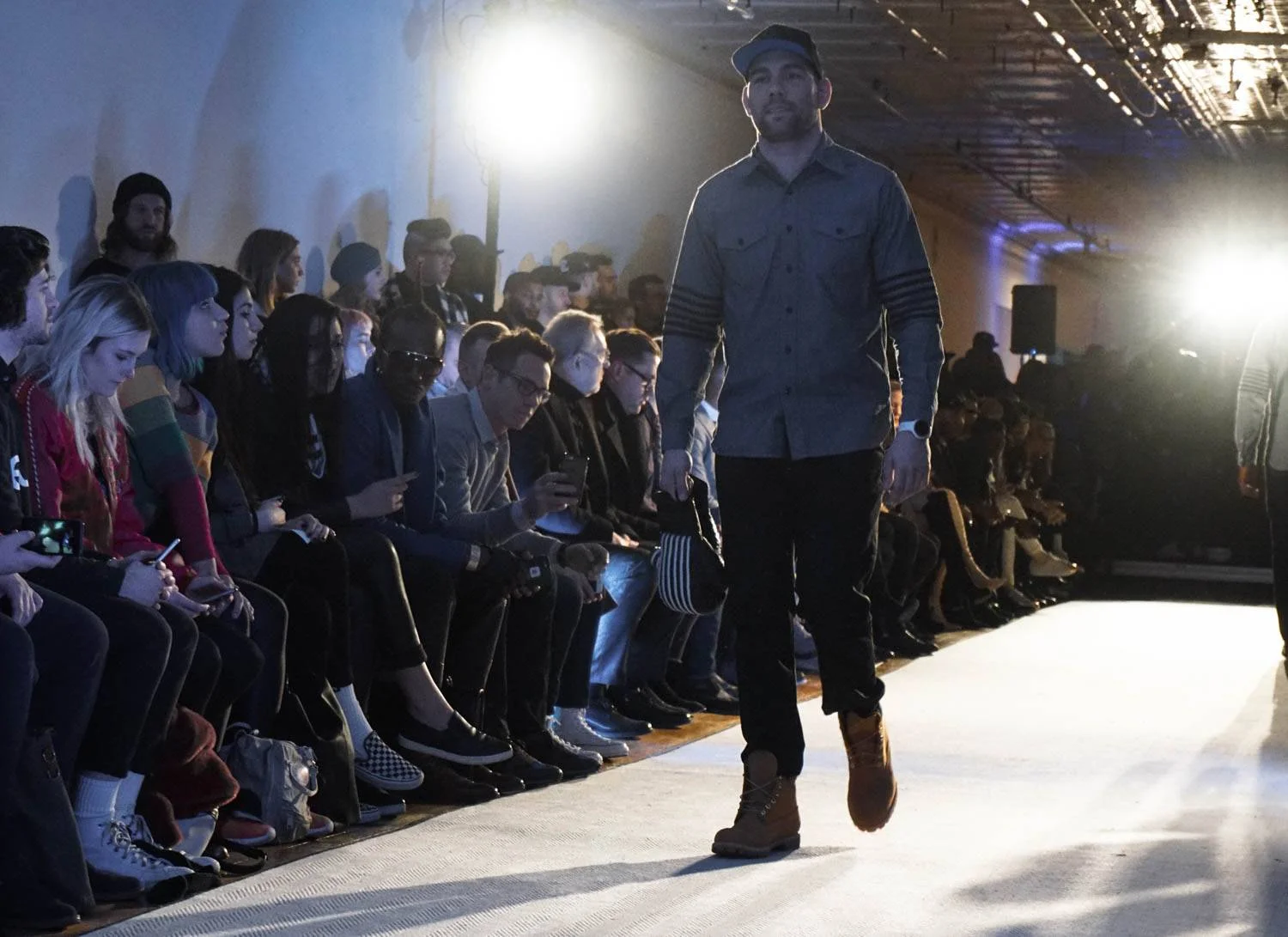 NYFWM | RUNWAY LOOKS | Grungy Gentleman F/W 16 'GameTime' — Grungy ...