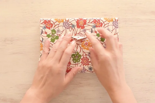 3 Creative Gift Wrapping Ideas for Books — Shiho Masuda Gift Wrapping