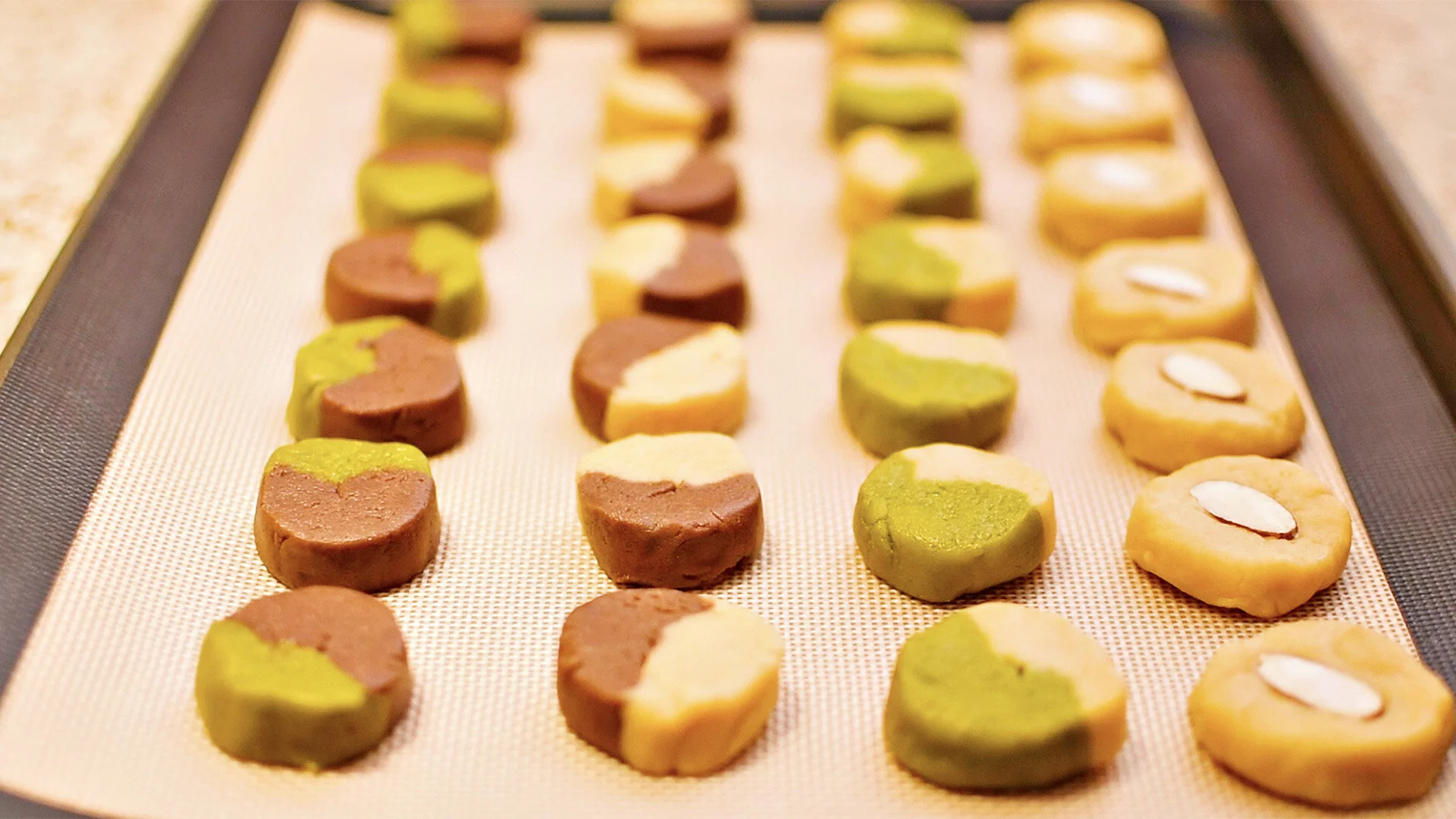 A sweet AND eco-friendly gift, in a bento box — Shiho Masuda Gift Wrapping
