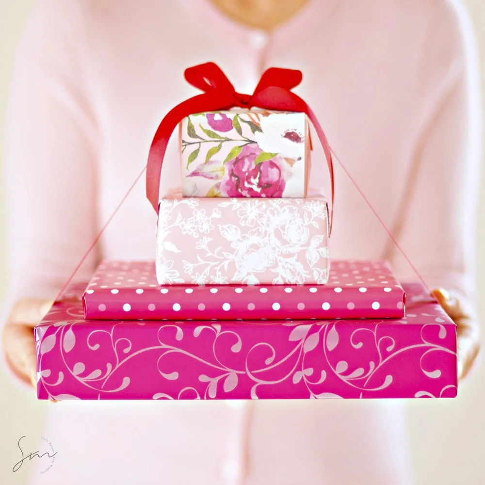 Shiho Masuda Gift Wrapping