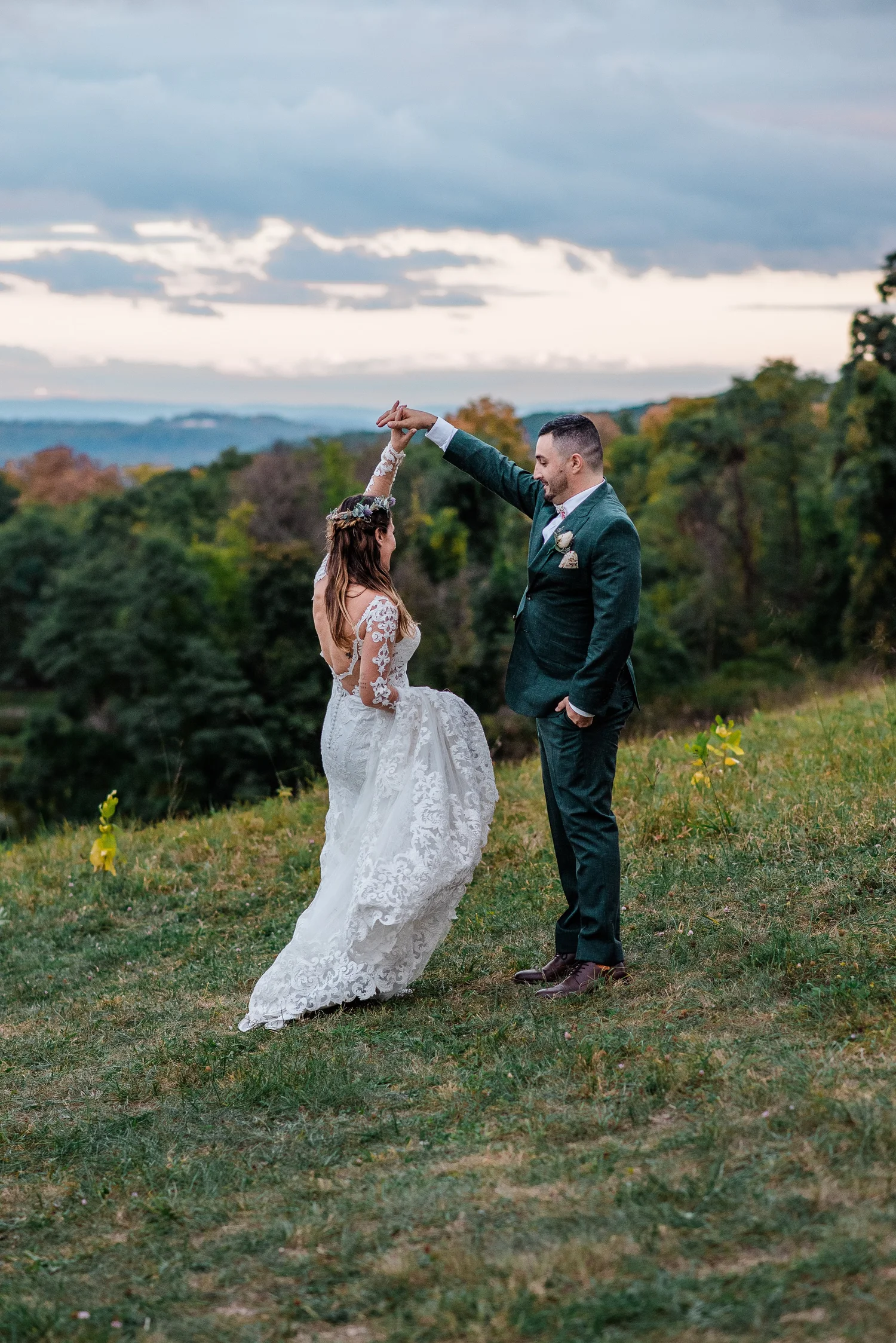 Red Maple Vineyard Wedding - Sweet Alice Photography