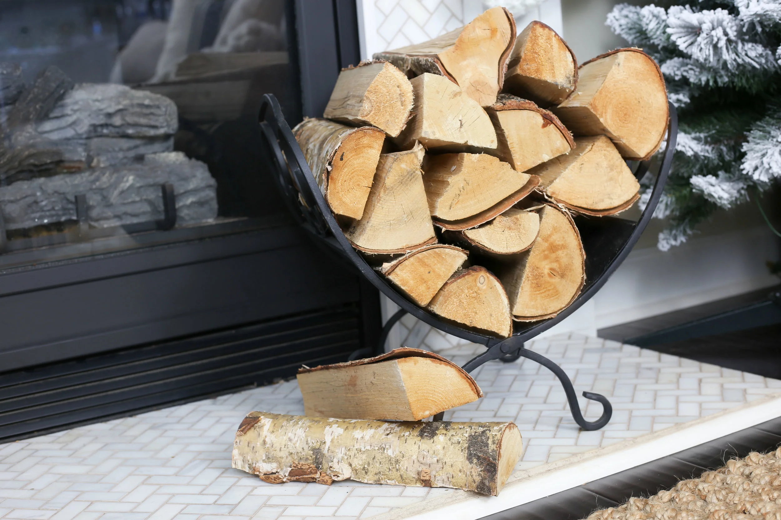 Plum Pretty Decor & Design Co.Deck the Blogs: My 2017 Christmas Home Tour