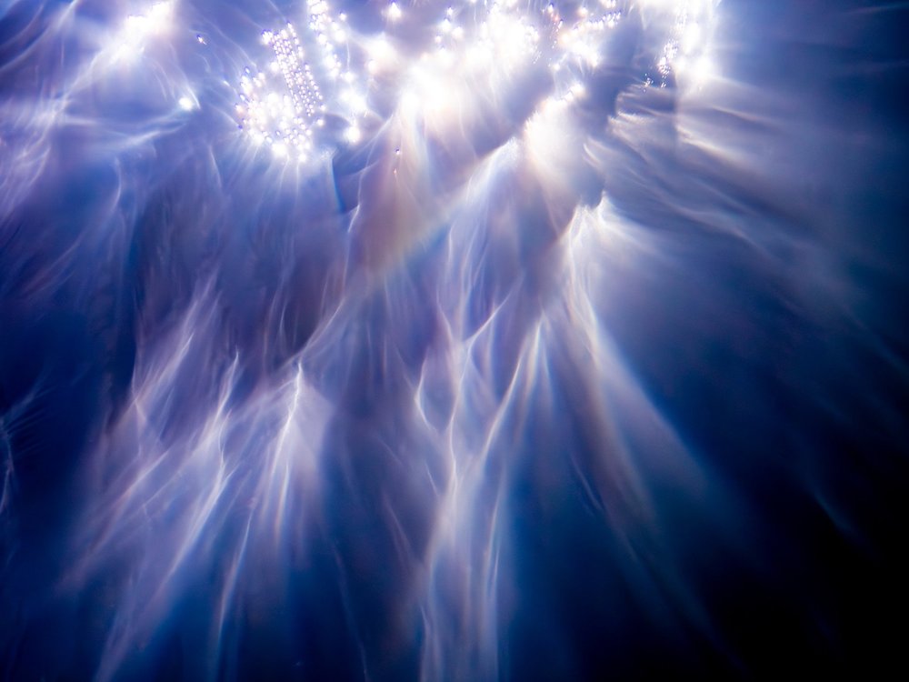 THE LIVING LIGHT