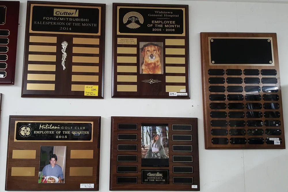 Plaques — Awardline