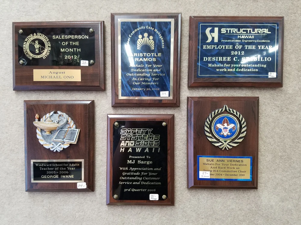 Plaques — Awardline