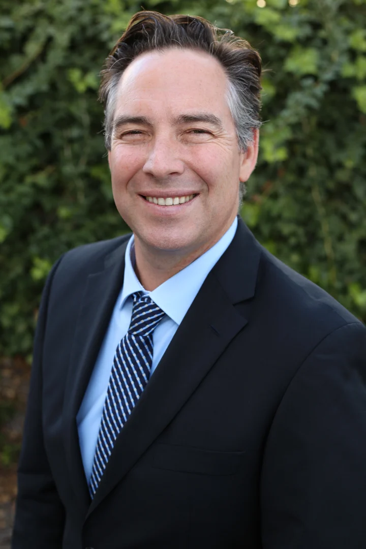 OUR TEAM — KAZONI CONSTRUCTION