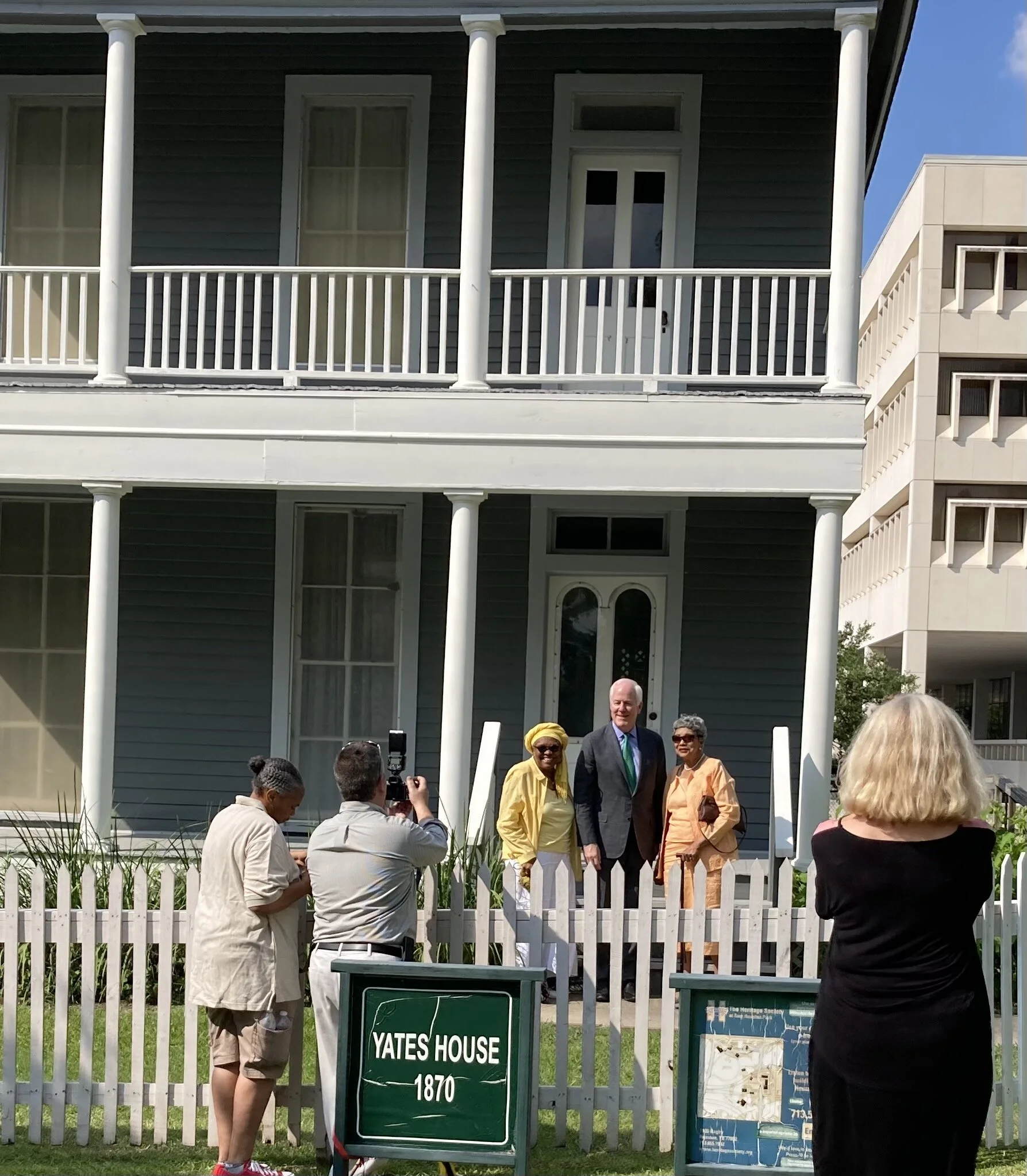 Historic Building Tours — The Heritage Society