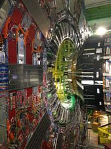 Scientists at the Large Hadron Collider discovered the heaviest form of ...