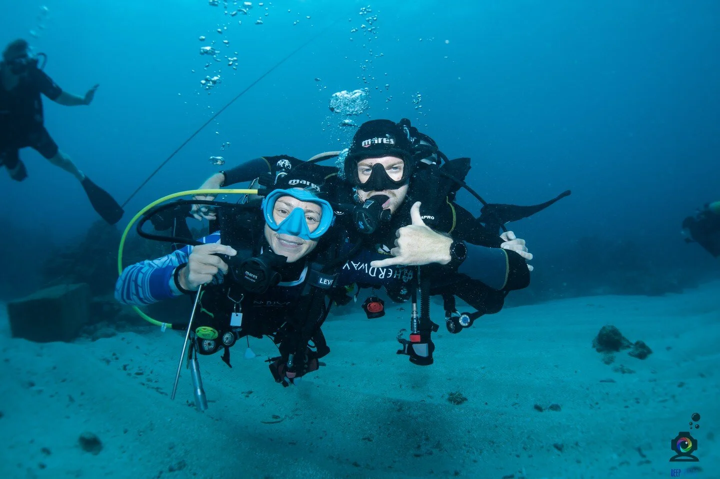 5 Great Reasons to go Scuba Diving on Roatan - Roatan Divers