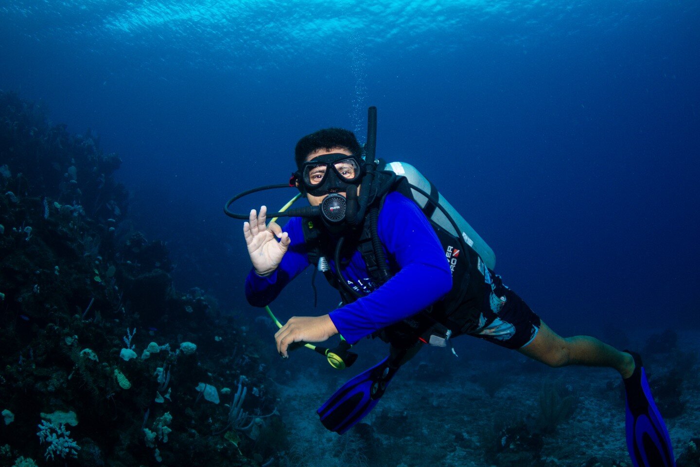 Flying Before and After Diving - Roatan Divers