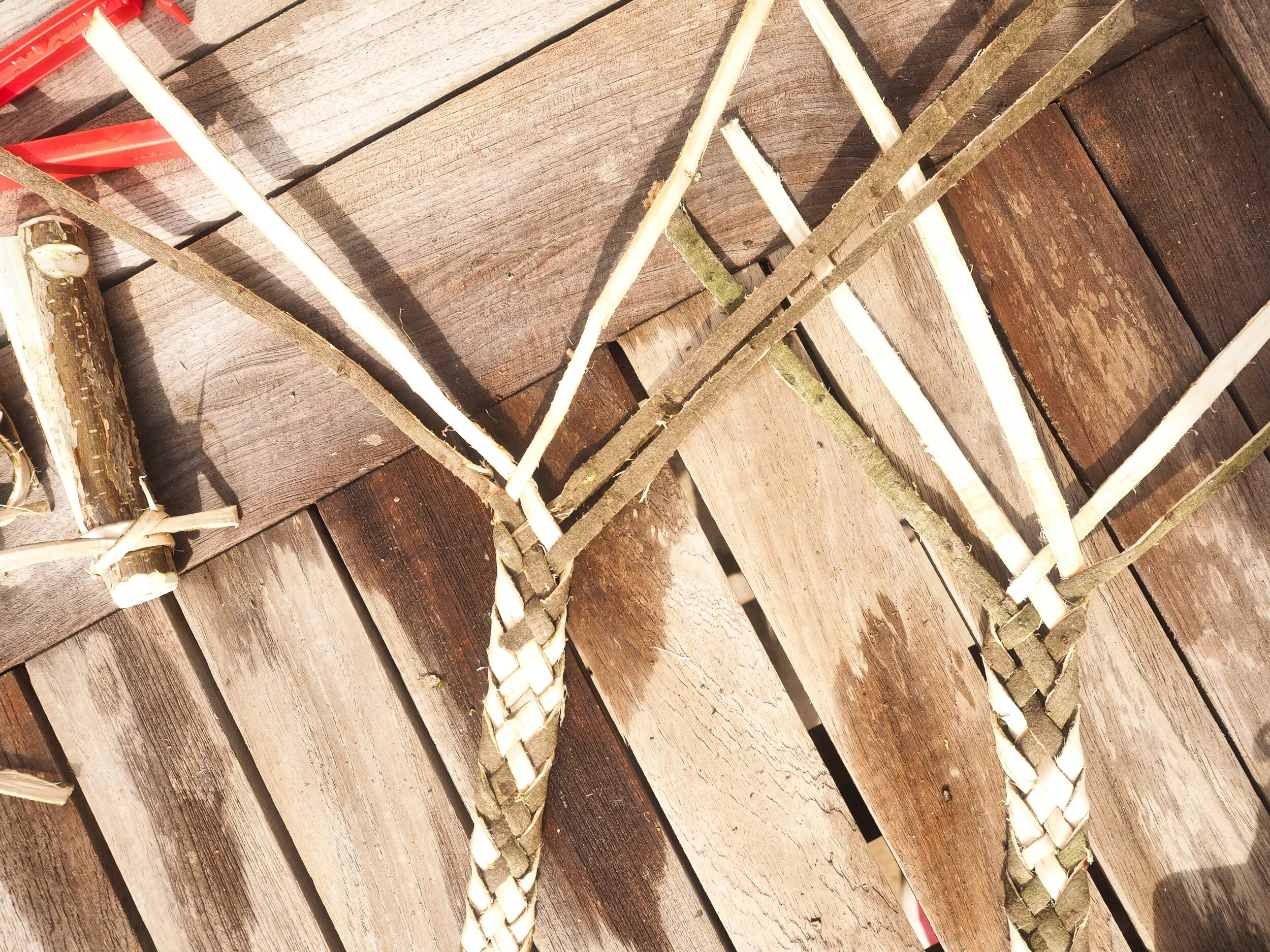 How to Make: Braided Willow Strapping — Howl Bushcraft Courses and ...