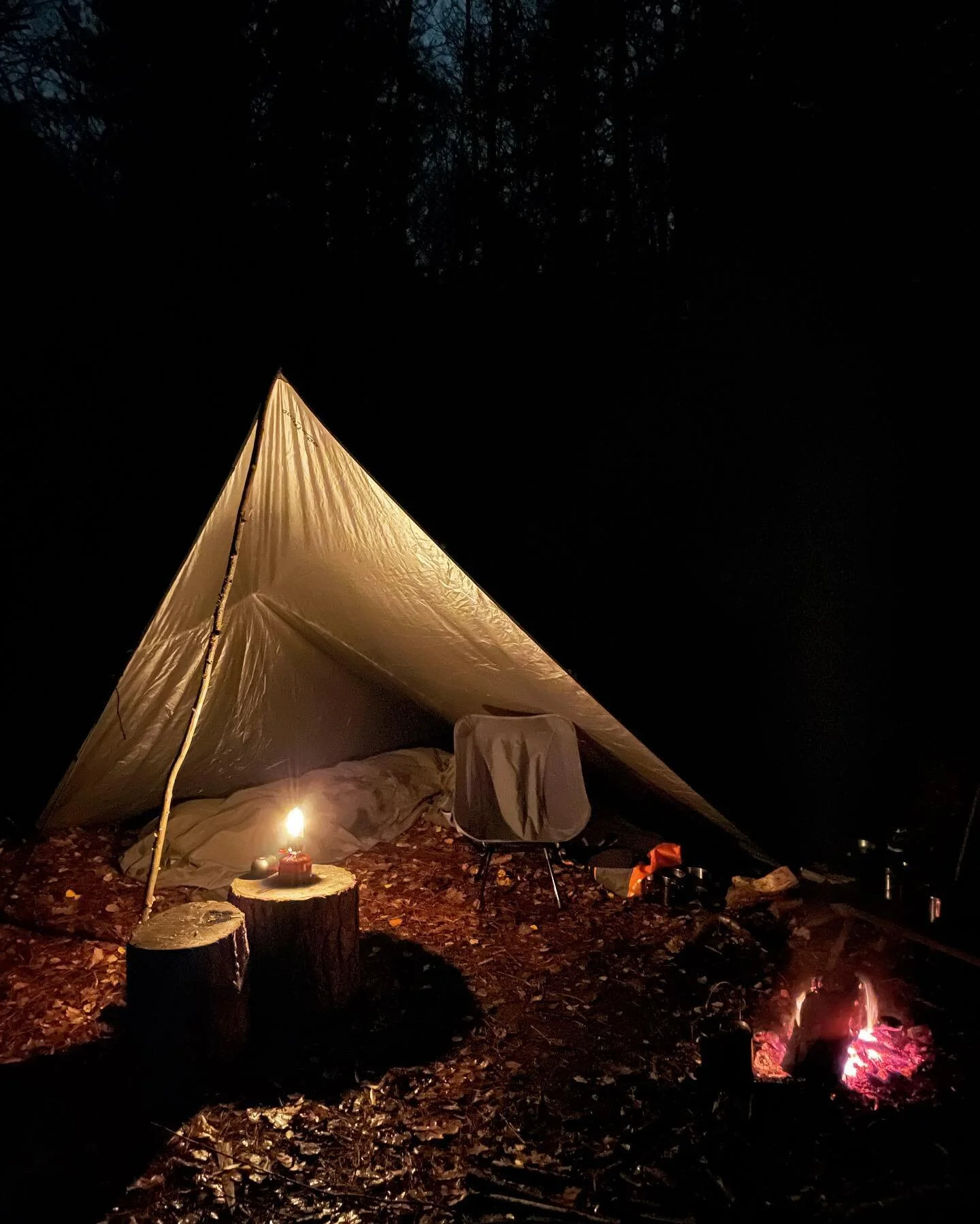 Howl - Bushcraft Courses Wilderness Trips