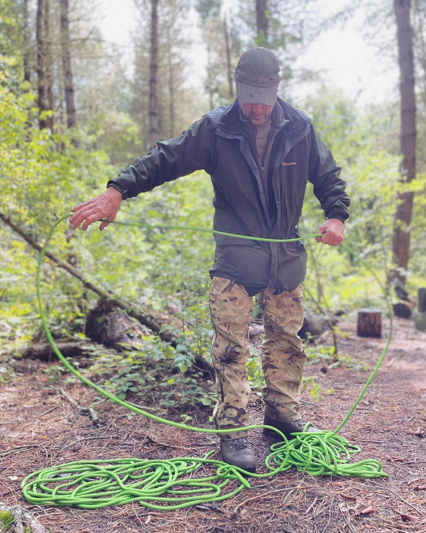 Howl - Bushcraft Courses Wilderness Trips