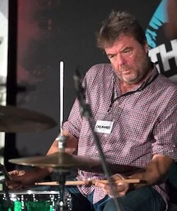 Sung and Unsung Heroes - Ian Thomas — Not So Modern Drummer