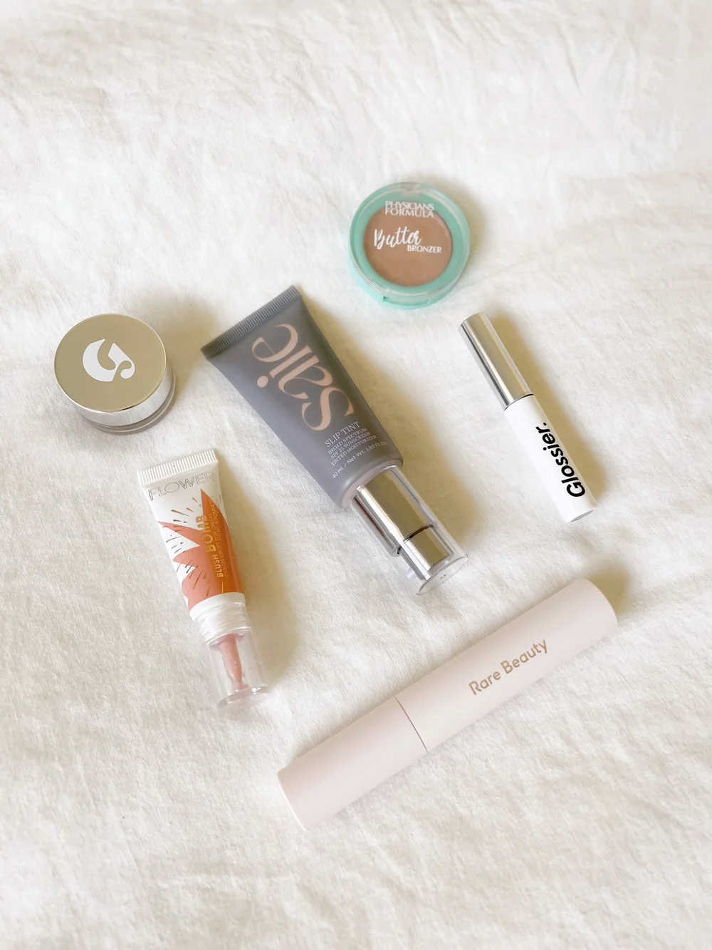 minimal makeup collection + everyday makeup routine for busy moms ...