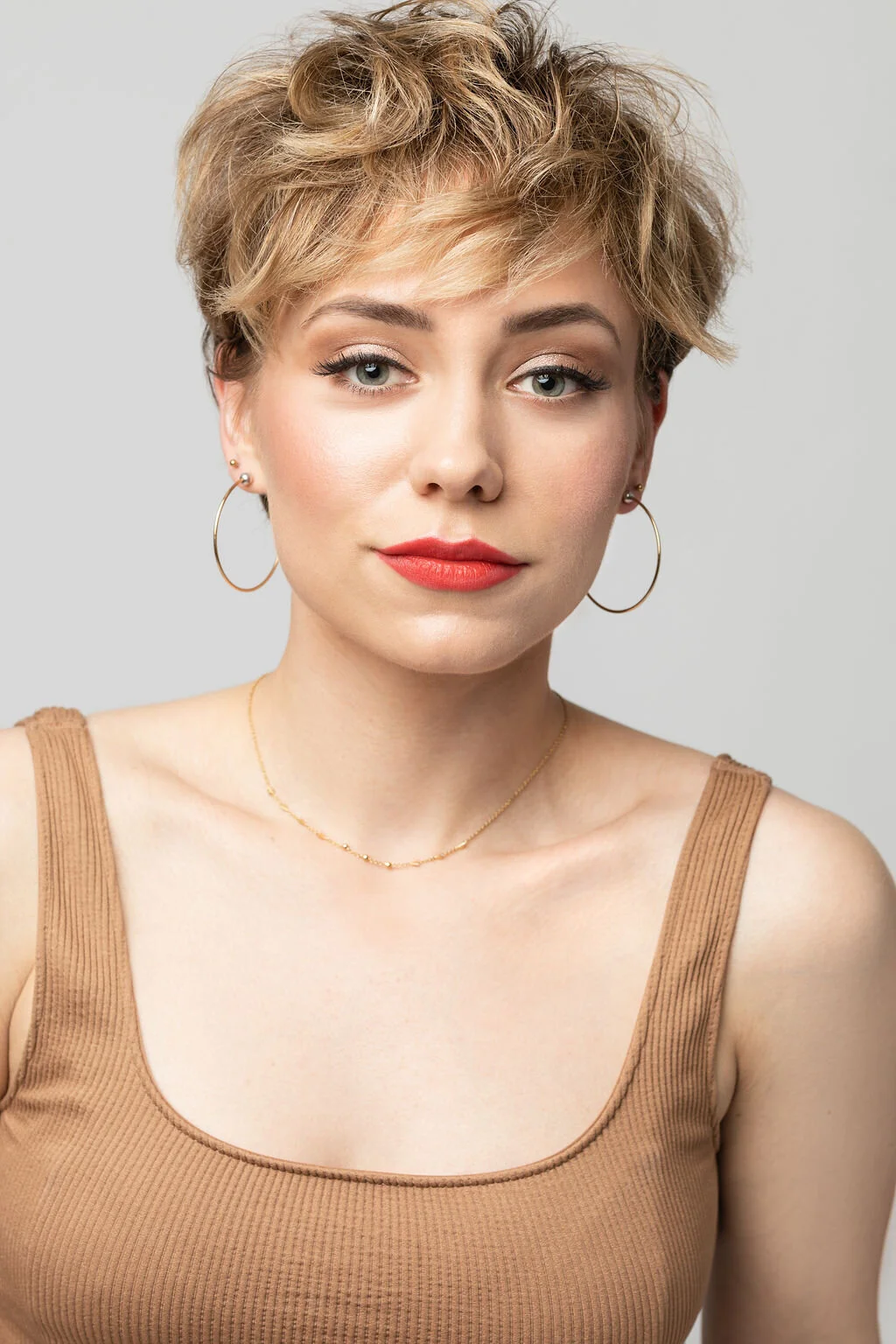 ROMANOFF CREATIVE | Saskatoon Headshot and Branding Photography ...